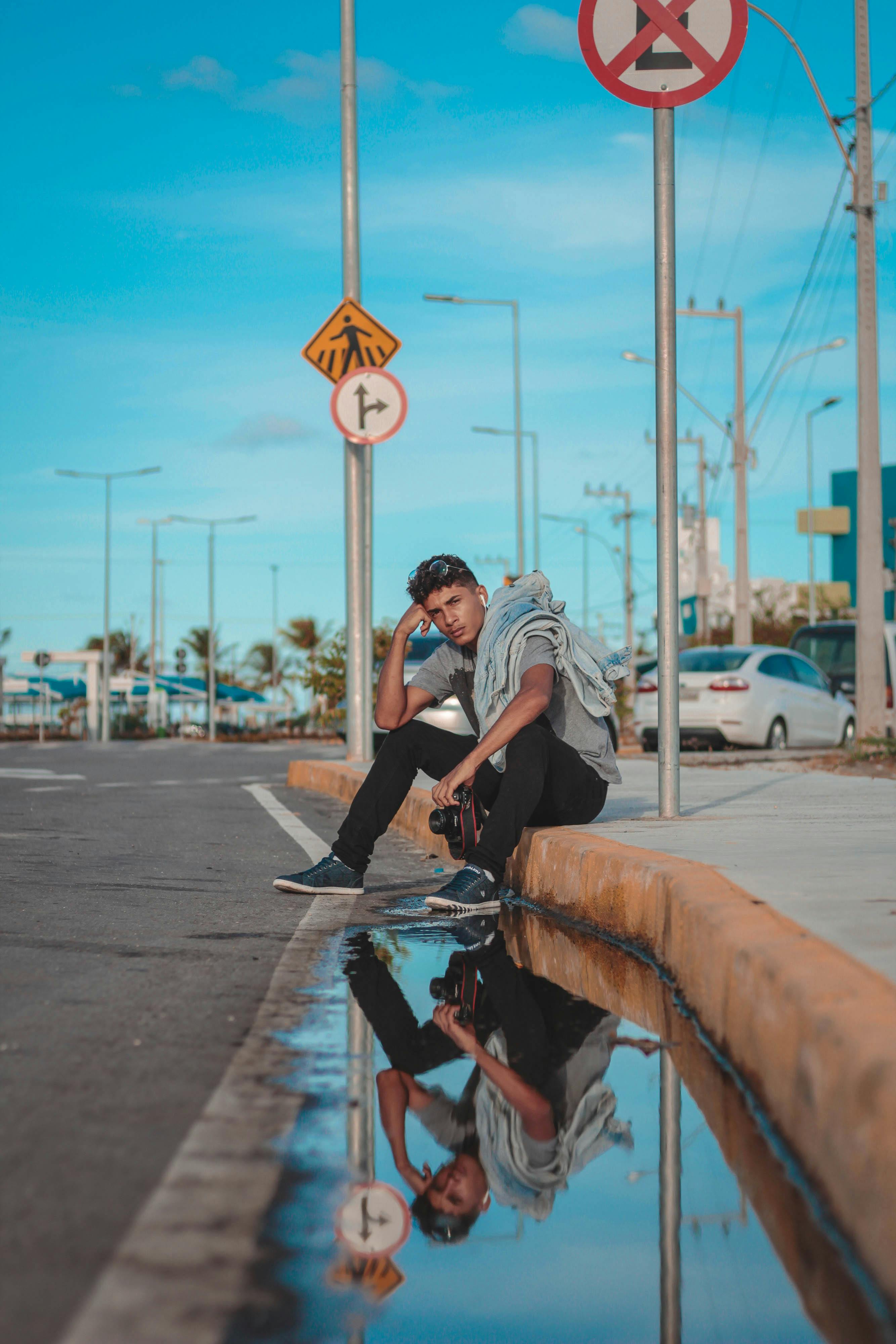 70,000+ Best Road Signs Photos · 100% Free Download · Pexels Stock Photos