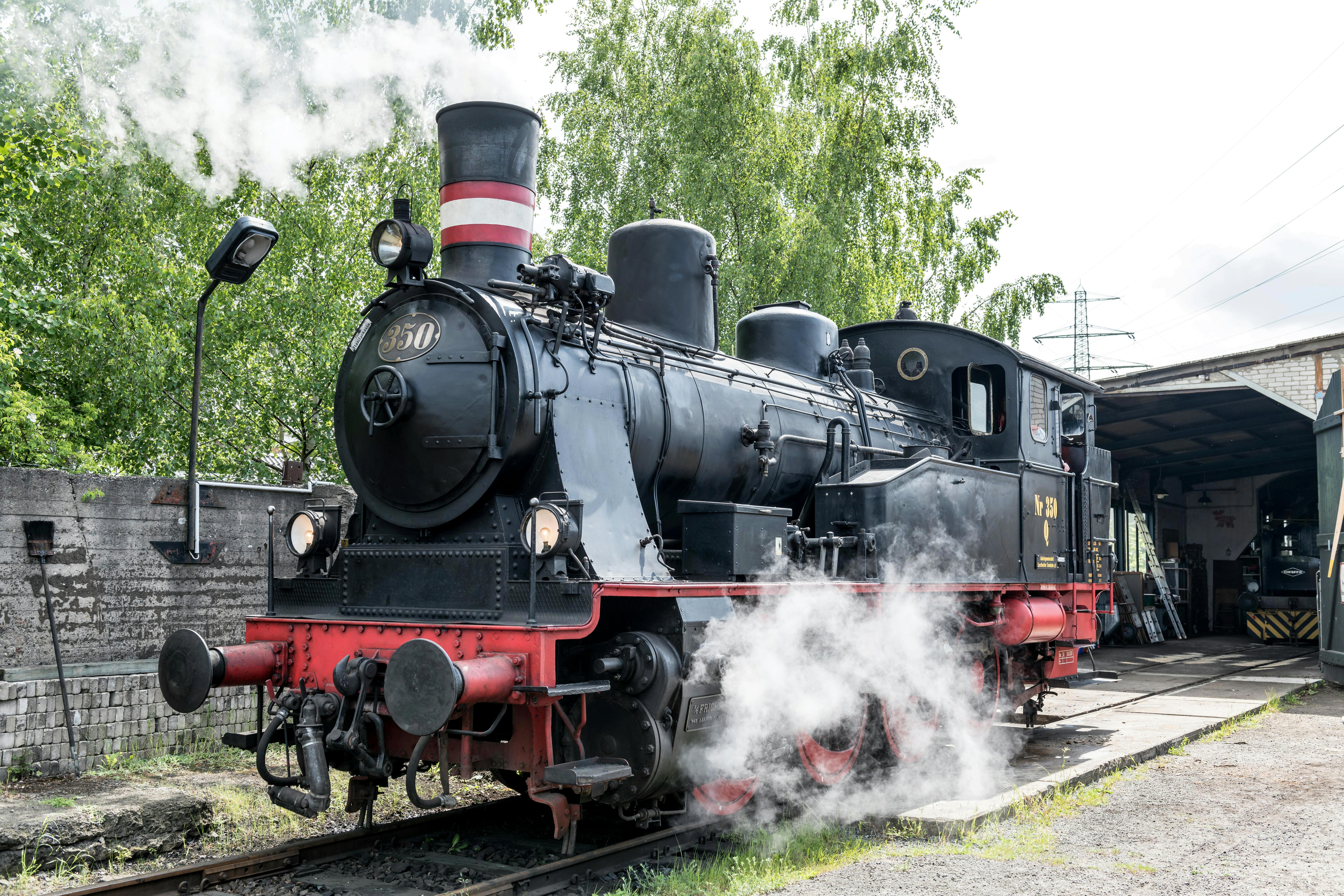 Locomotive Engine · Free Stock Photo