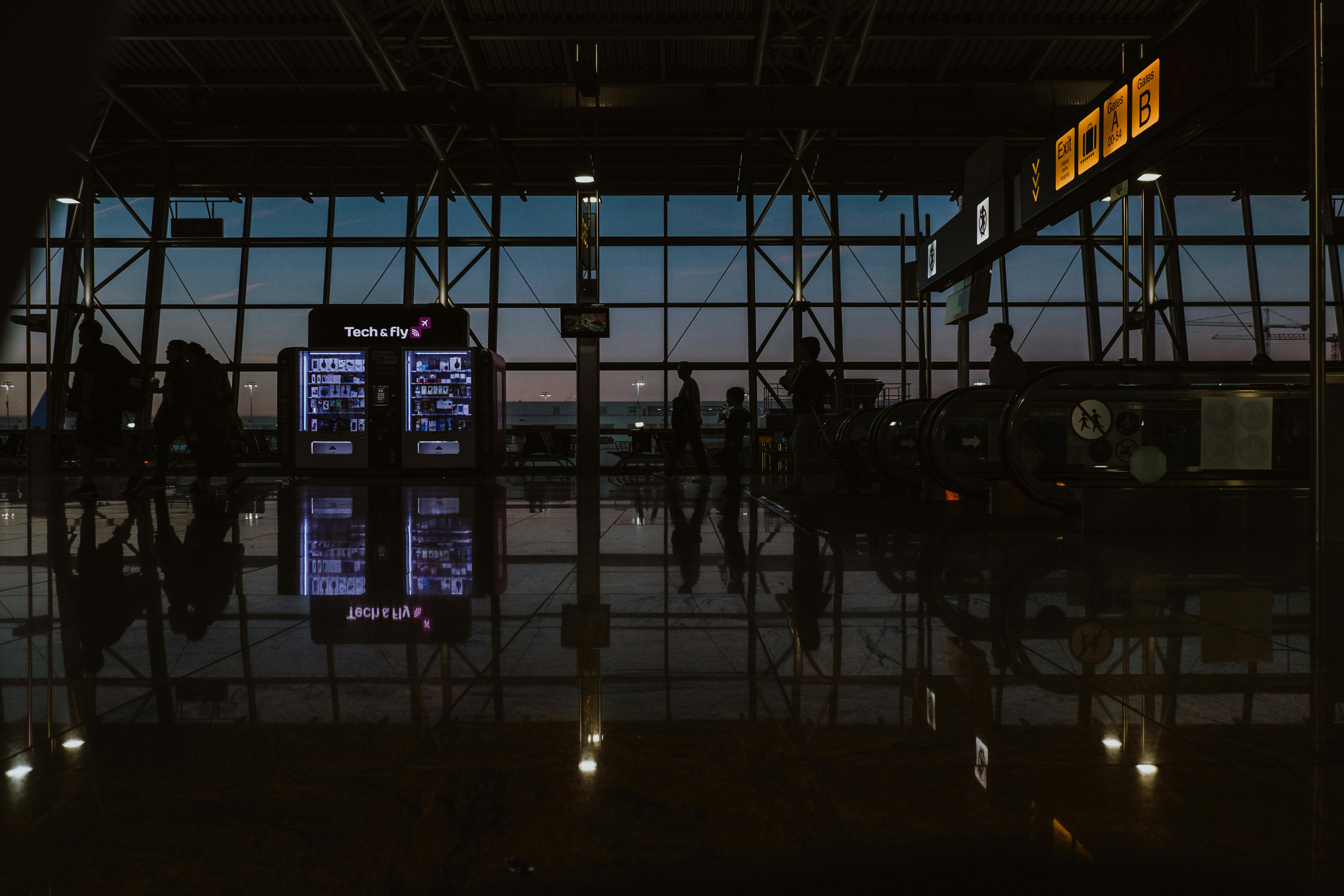 Airport · Free Stock Photo