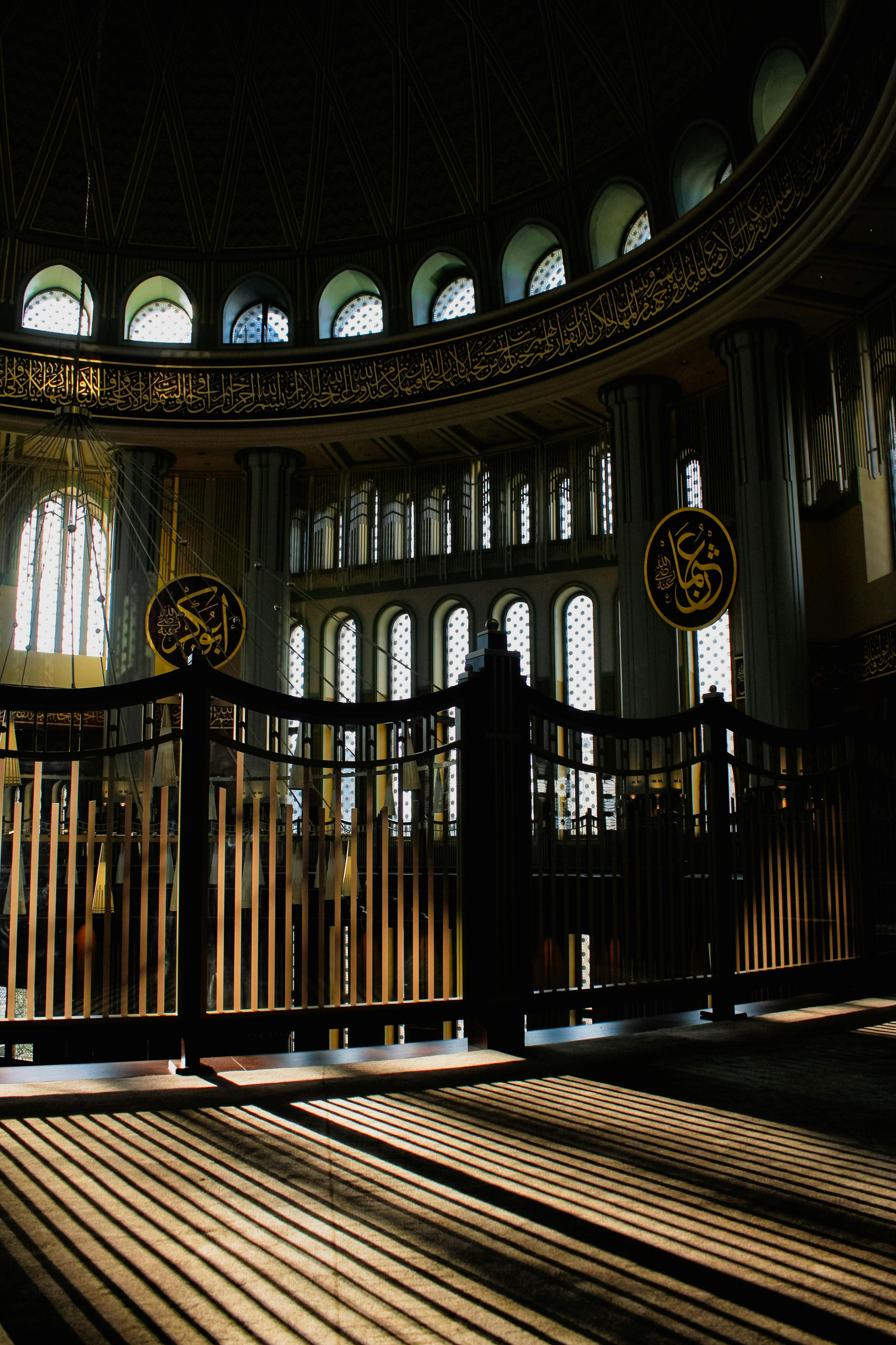 Interior of Taksim Mosque in Istanbul · Free Stock Photo