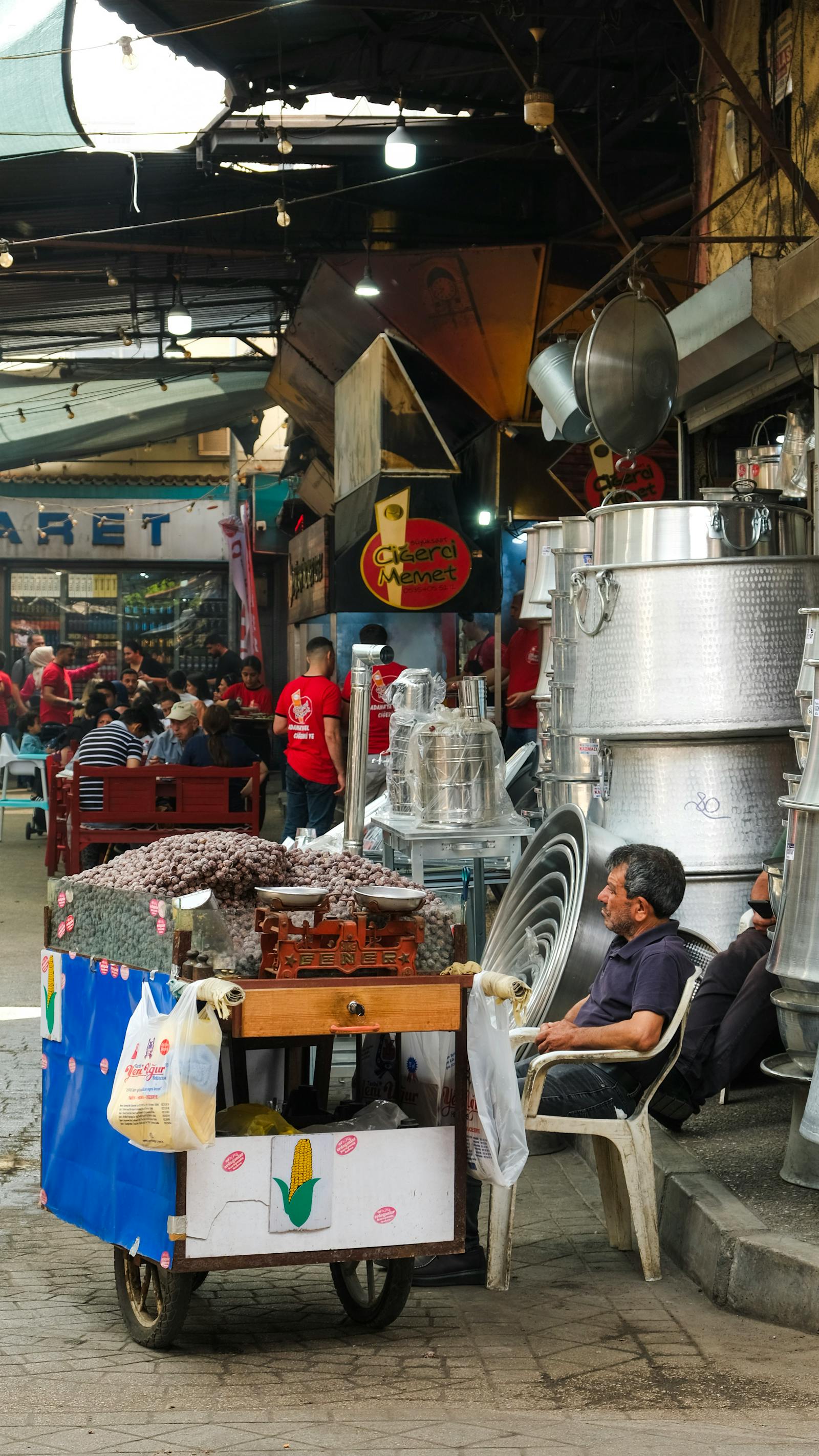 Seller Photos, Download The BEST Free Seller Stock Photos & HD Images