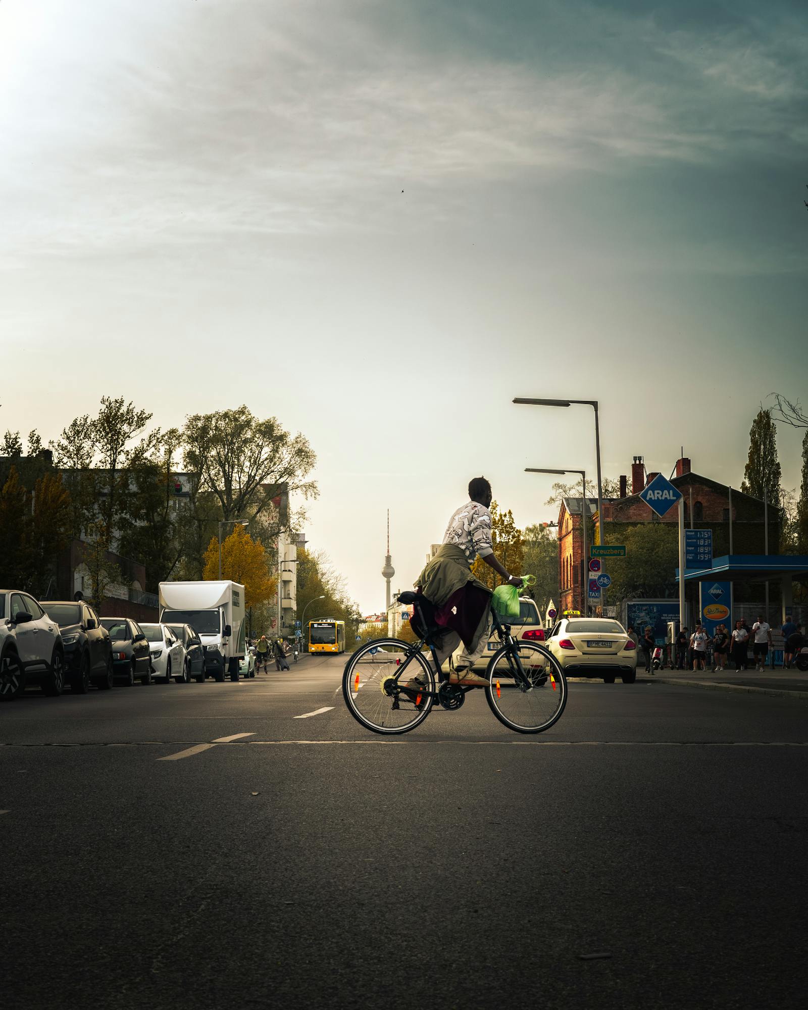 20,000+ Best Bike Riding Photos · 100% Free Download · Pexels Stock Photos