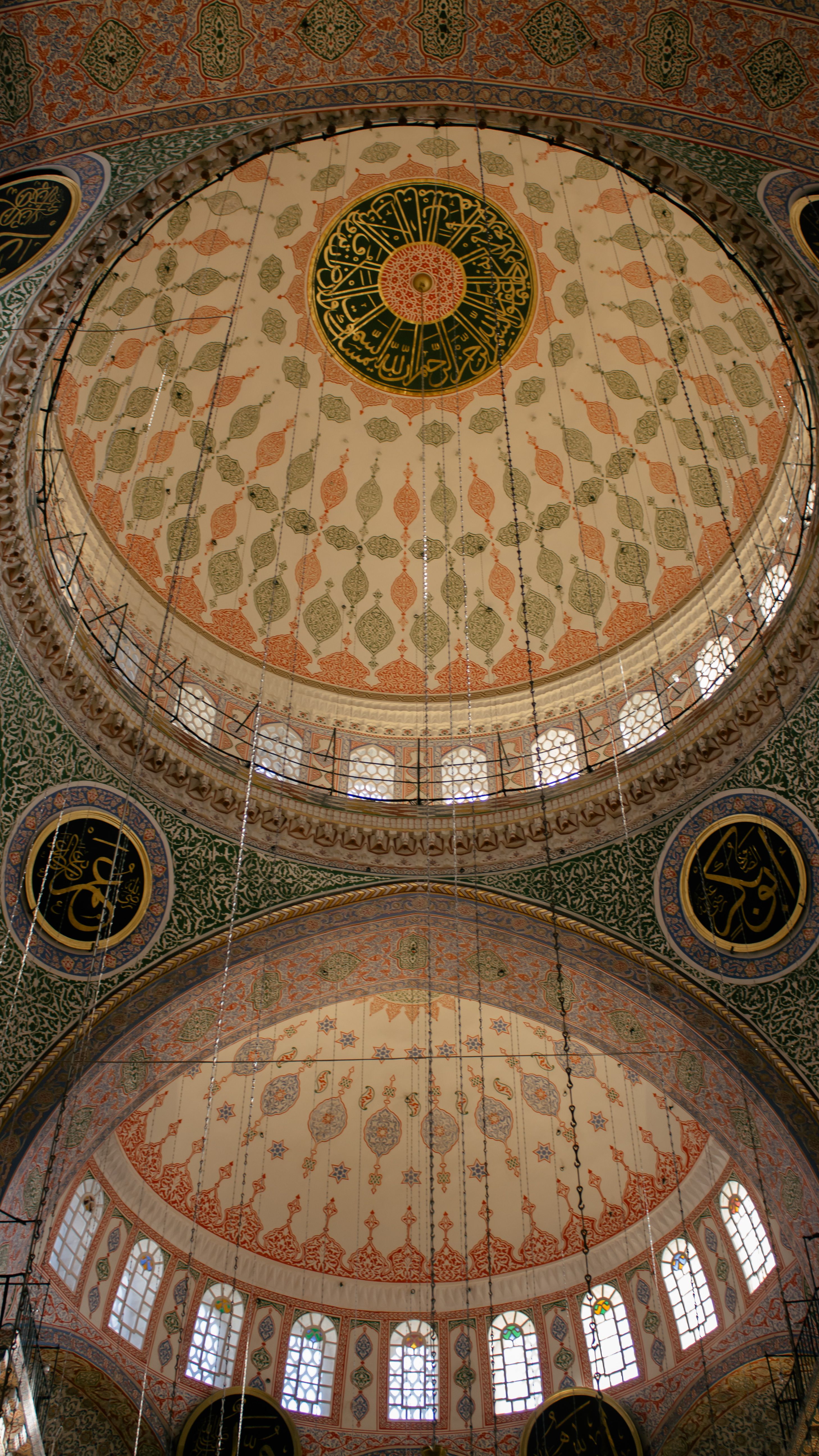 Interior of Yeni Cami Mosque in Istanbul in Turkey · Free Stock Photo