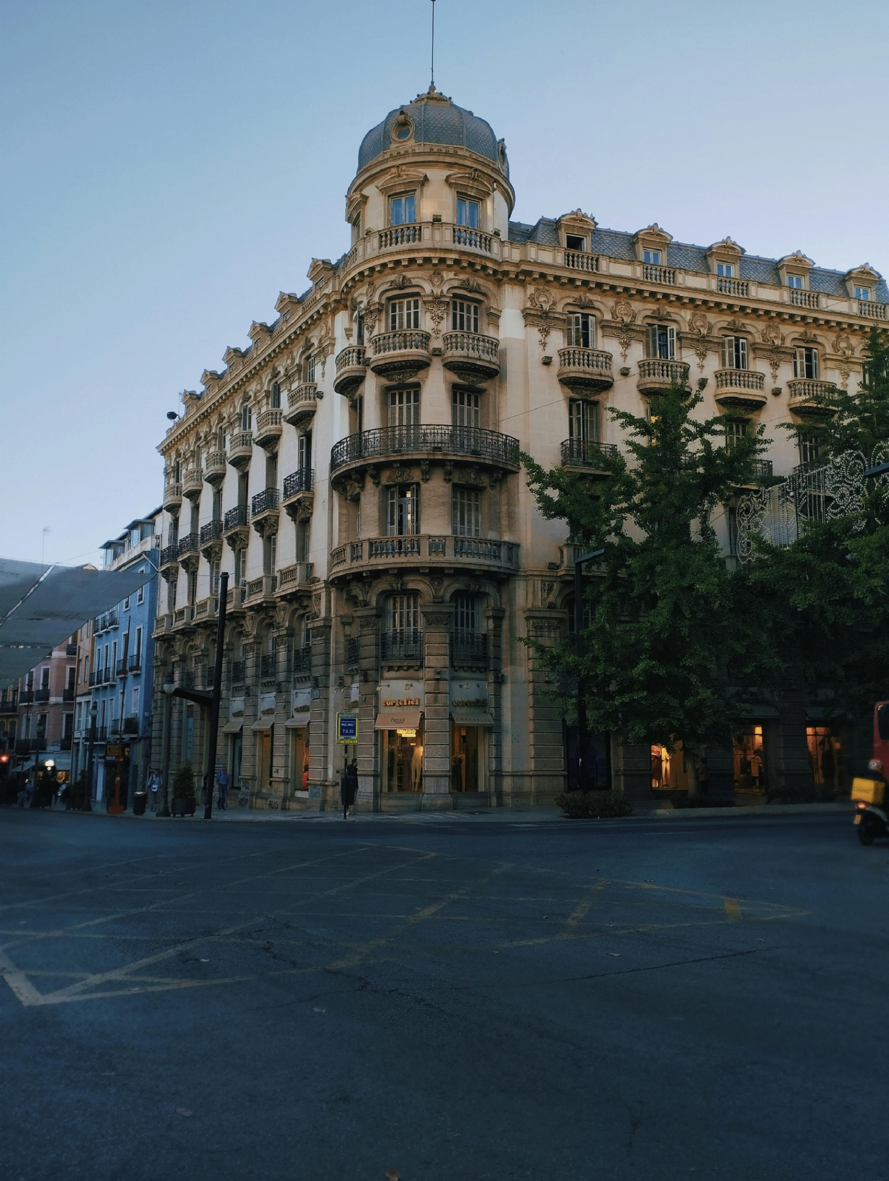 The Edificio Colon Building in Granada, Spain · Free Stock Photo