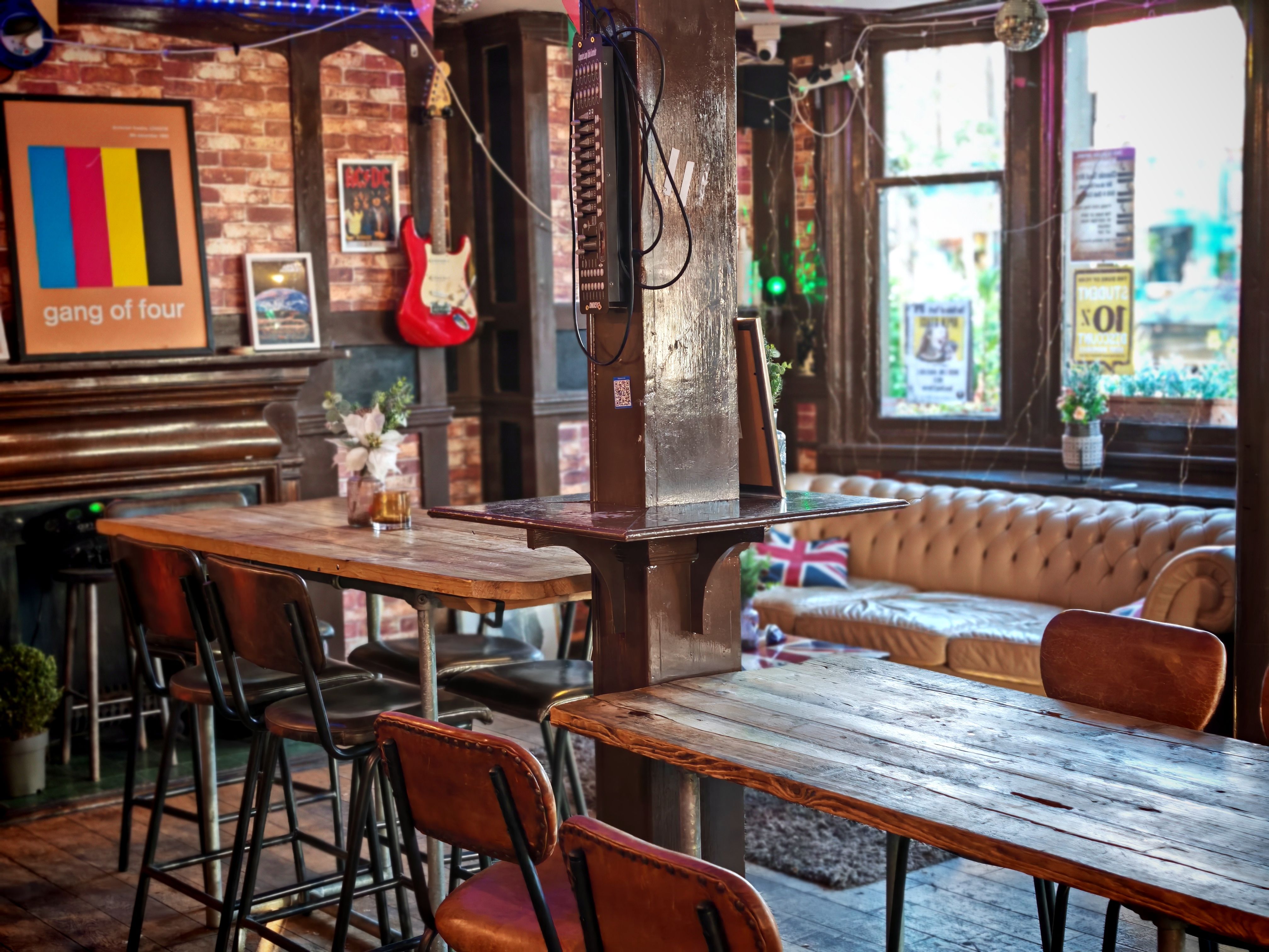 Interior of a Pub · Free Stock Photo