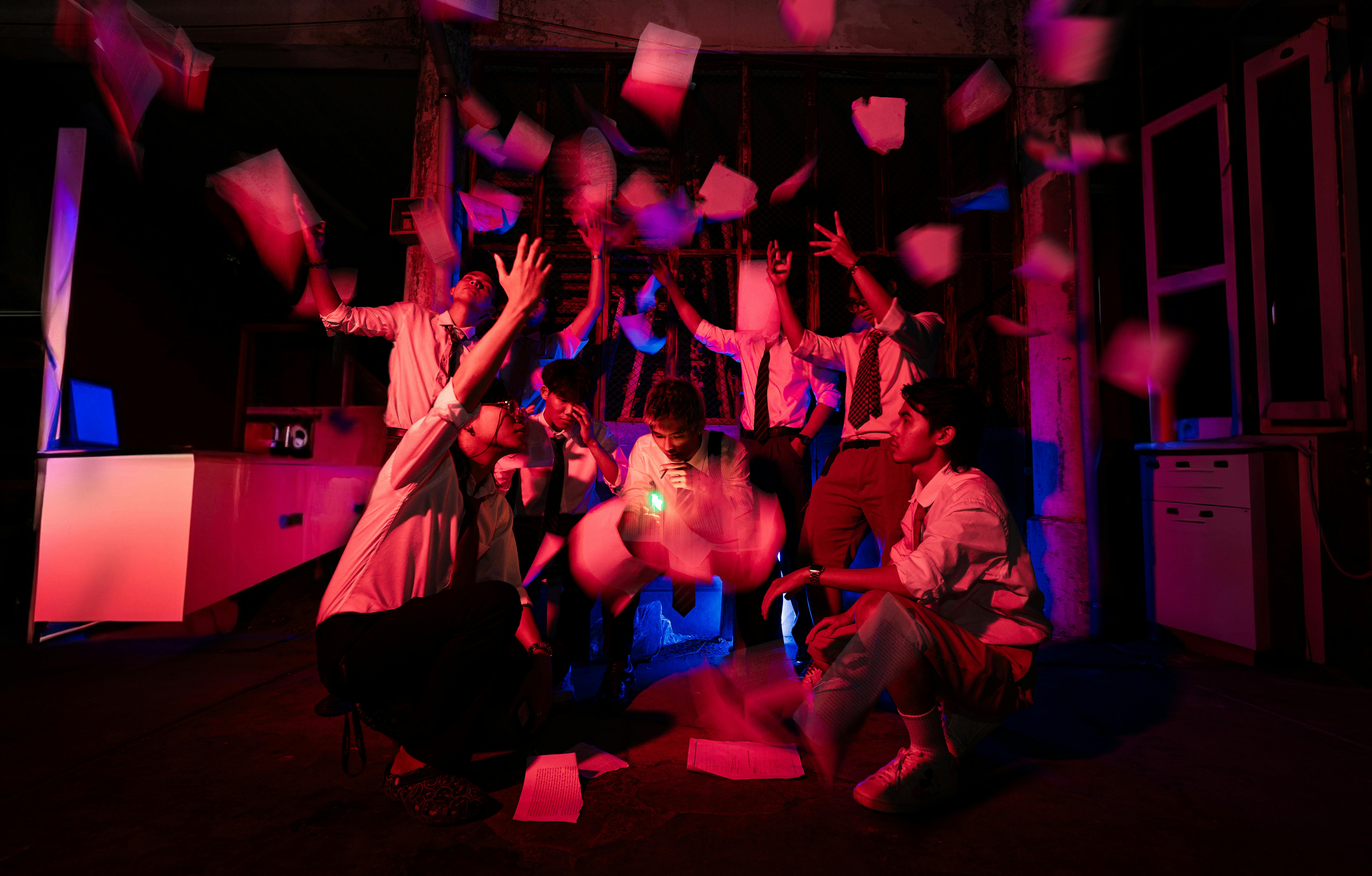 Loads Of Papers Photos, Download The BEST Free Loads Of Papers Stock ...