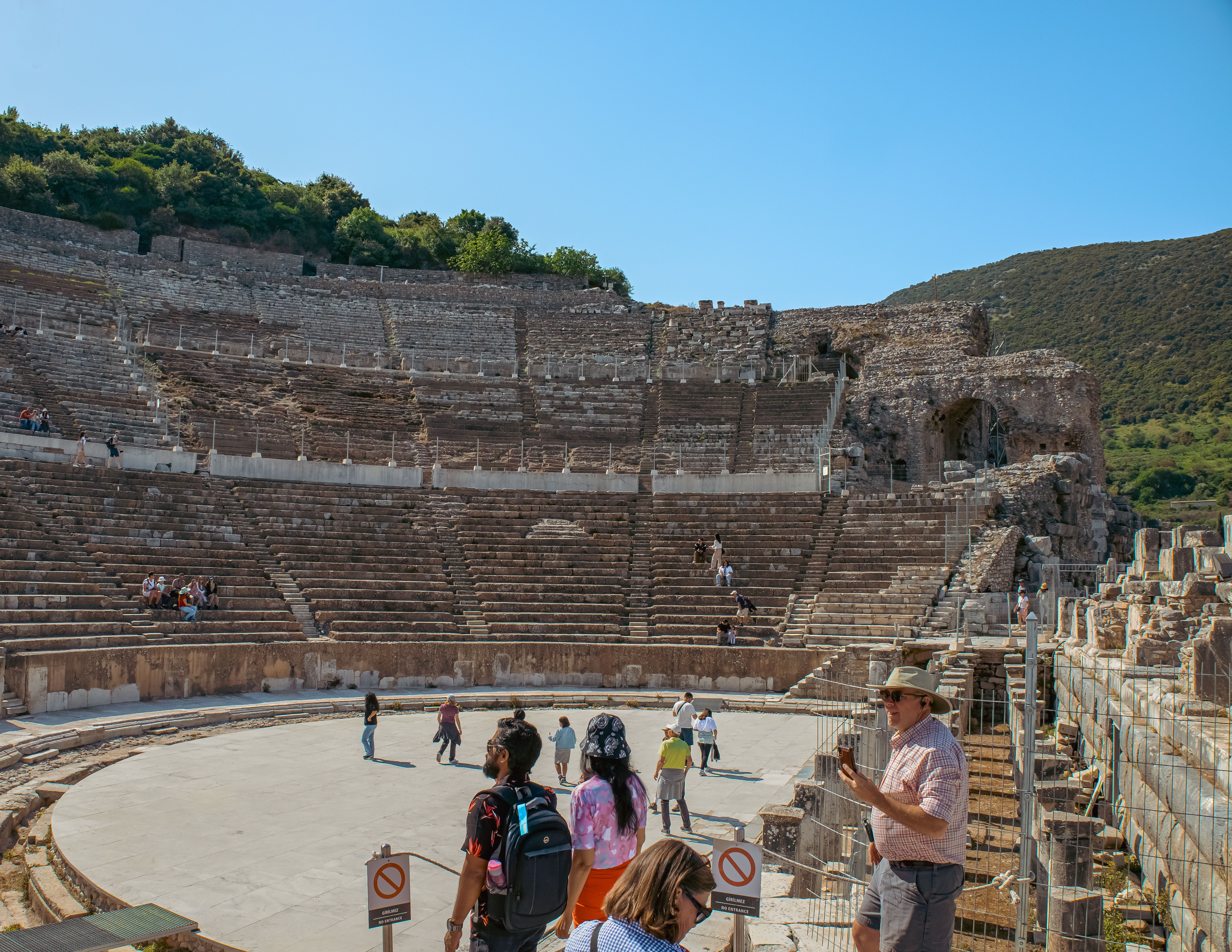 People at an Amphitheater · Free Stock Photo