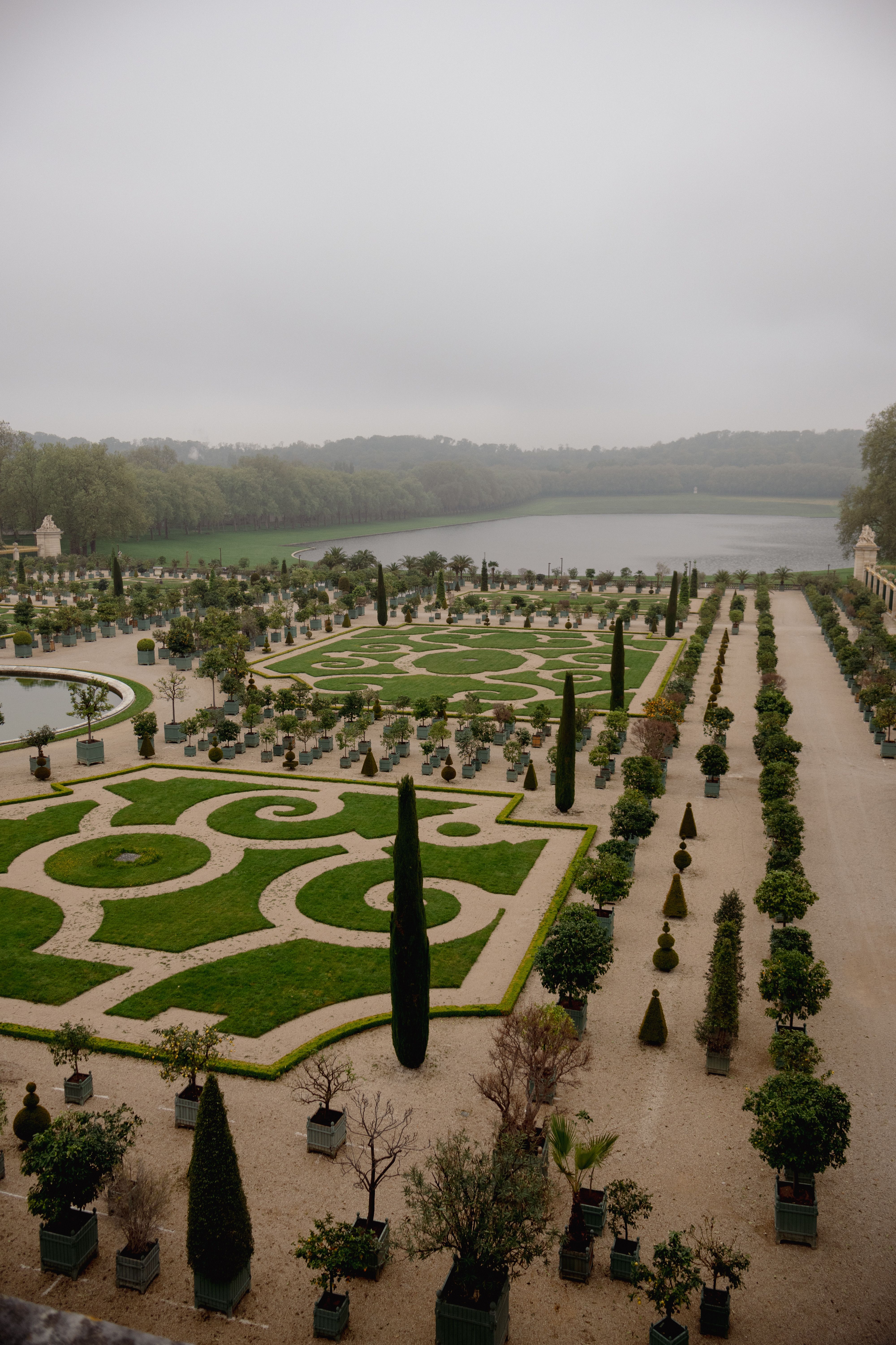Elegant Versailles On The Lake Photos Photos