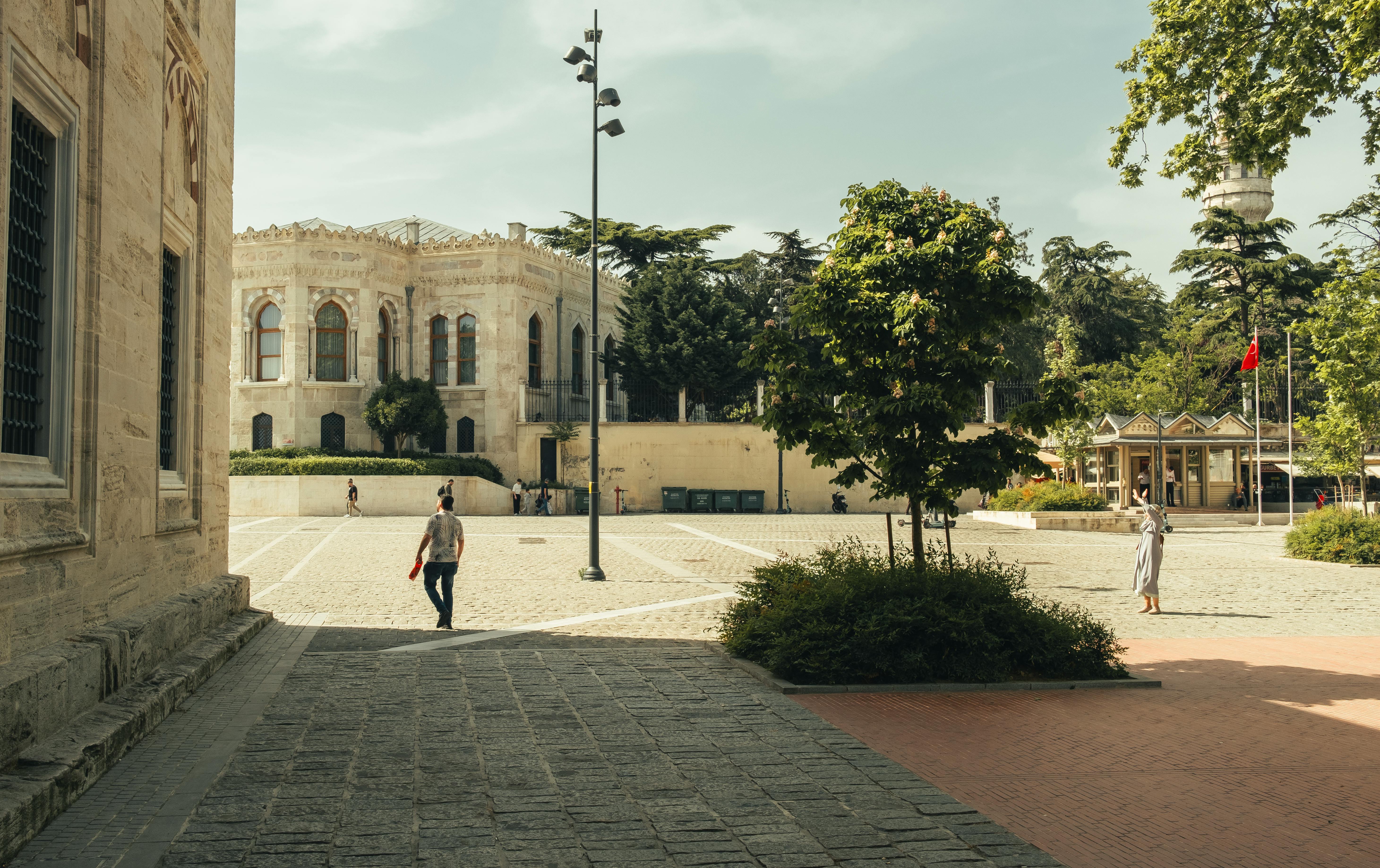 Beyazit Square in Istanbul · Free Stock Photo
