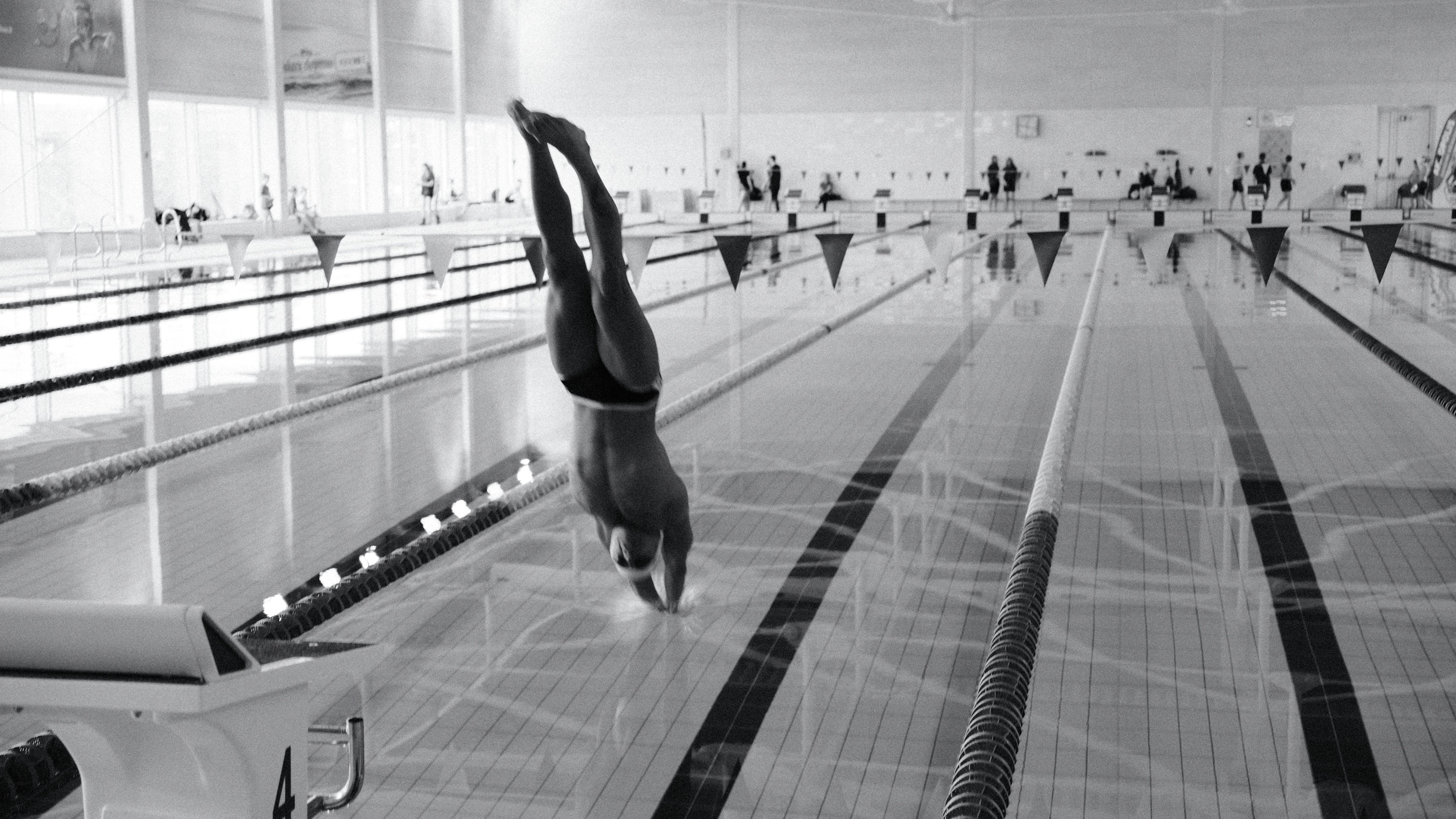 Swimmer in Training at Pool · Free Stock Photo