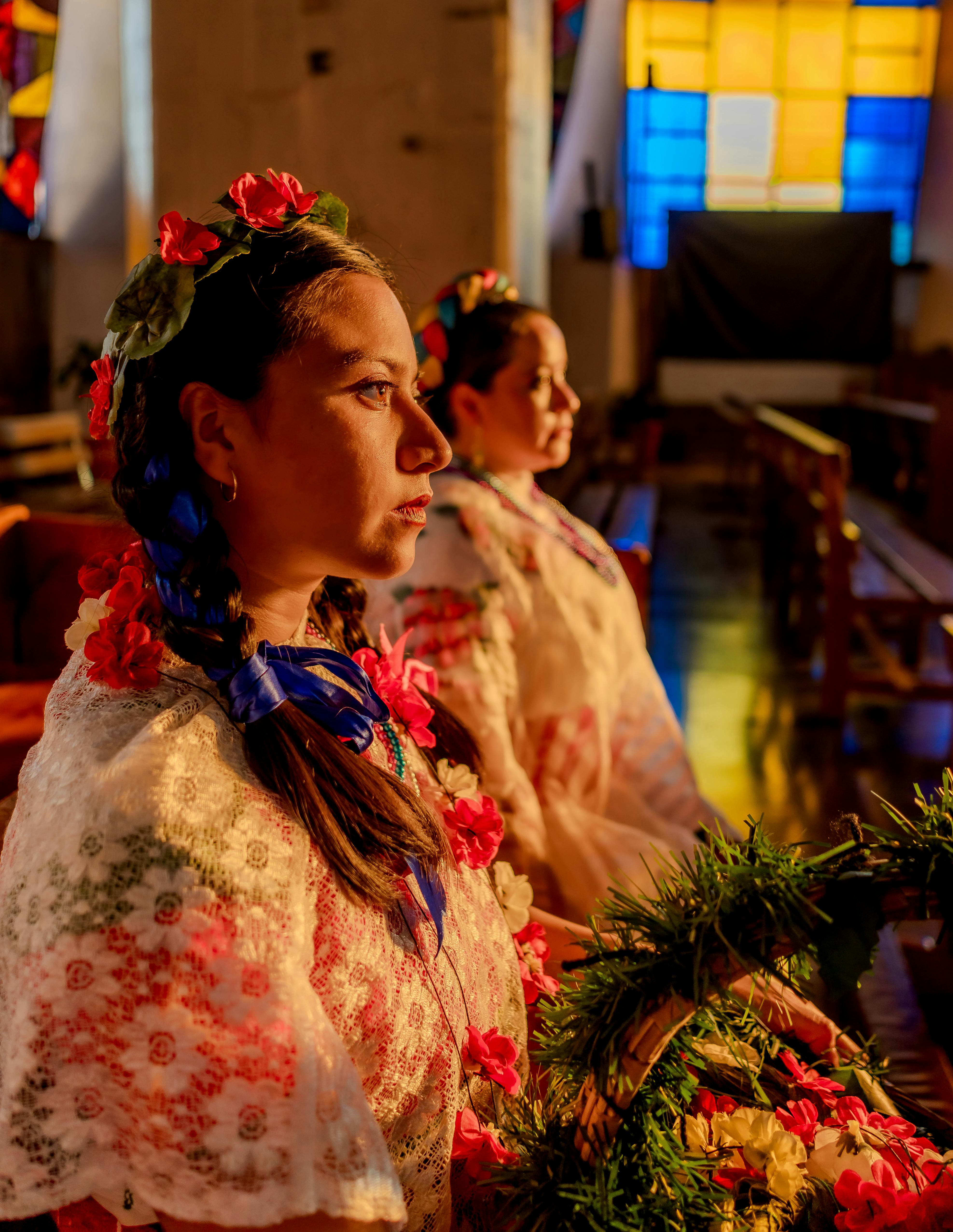 Entering Church Photos, Download The BEST Free Entering Church Stock ...