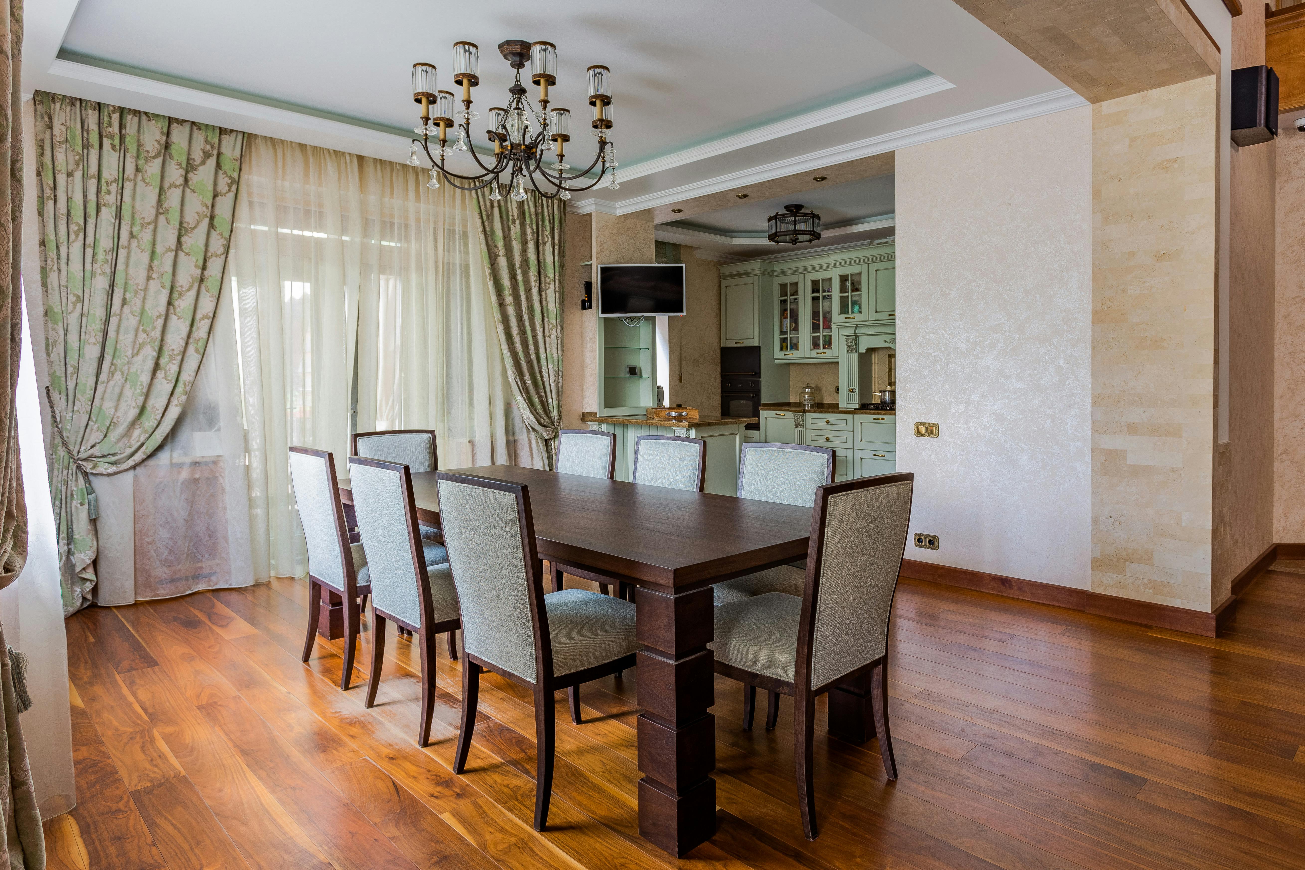 Dining Area · Free Stock Photo