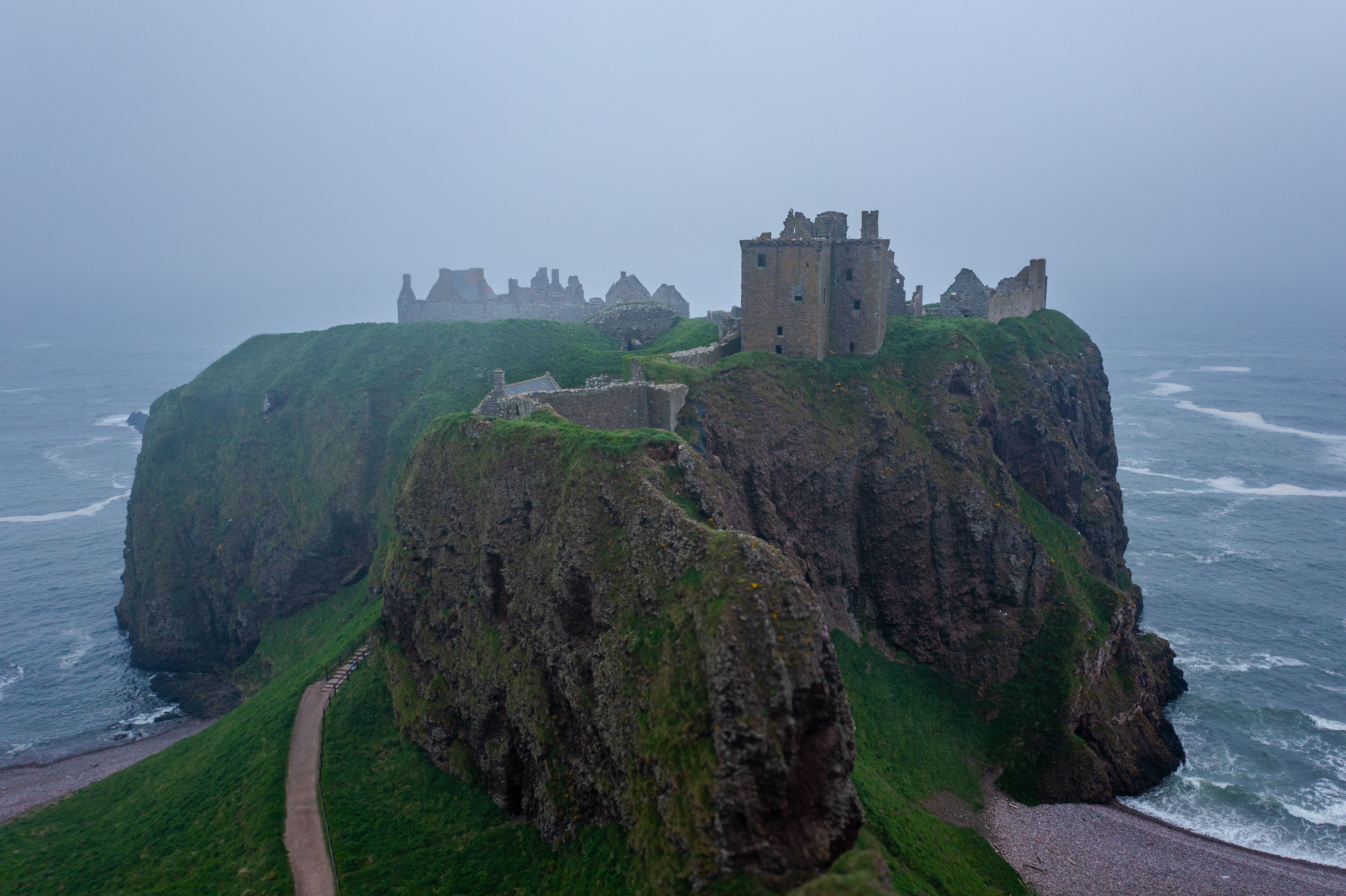 Dunnottan Castle on Cliff on Sea Coast in Scotland · Free Stock Photo