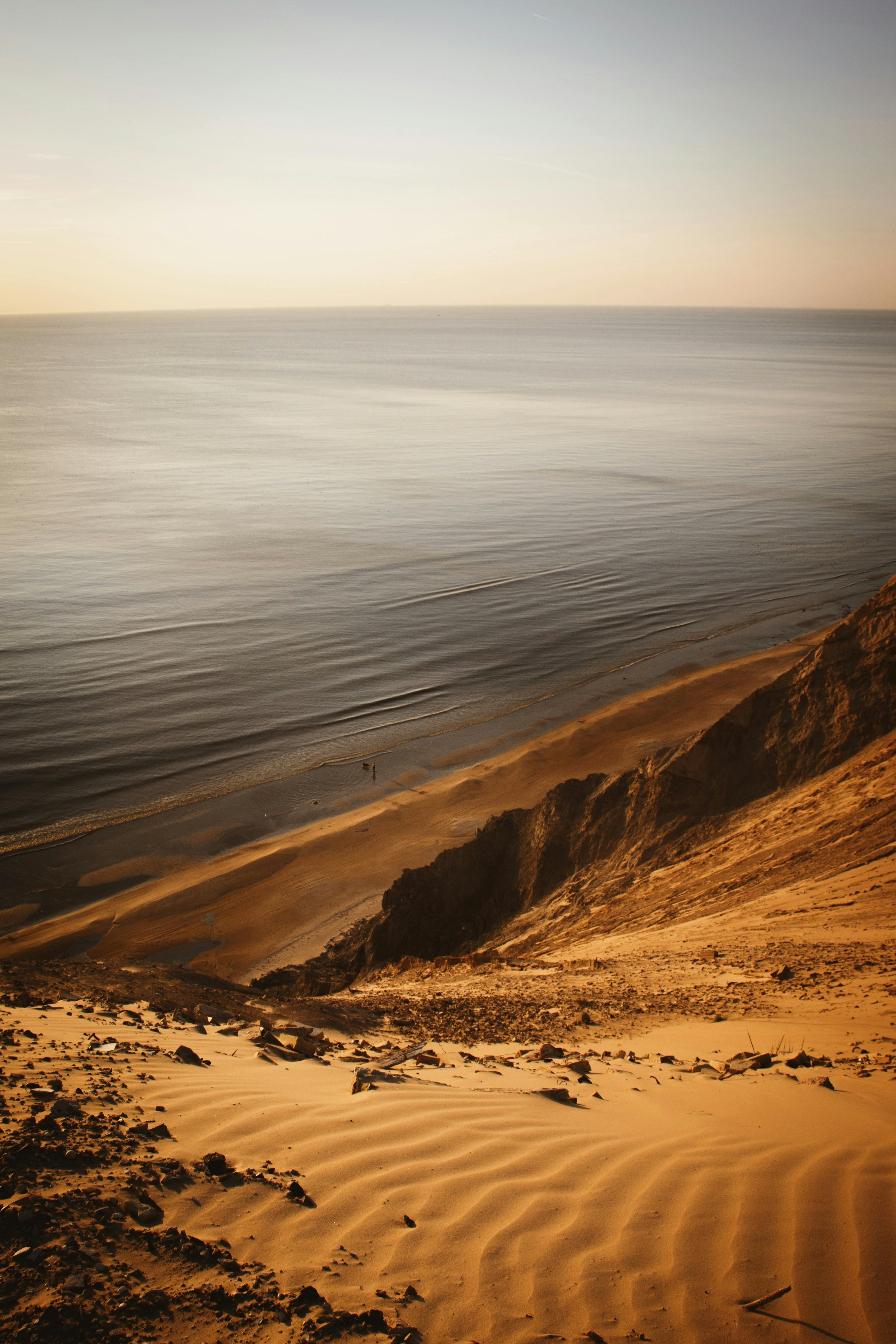 Desert on Seashore · Free Stock Photo