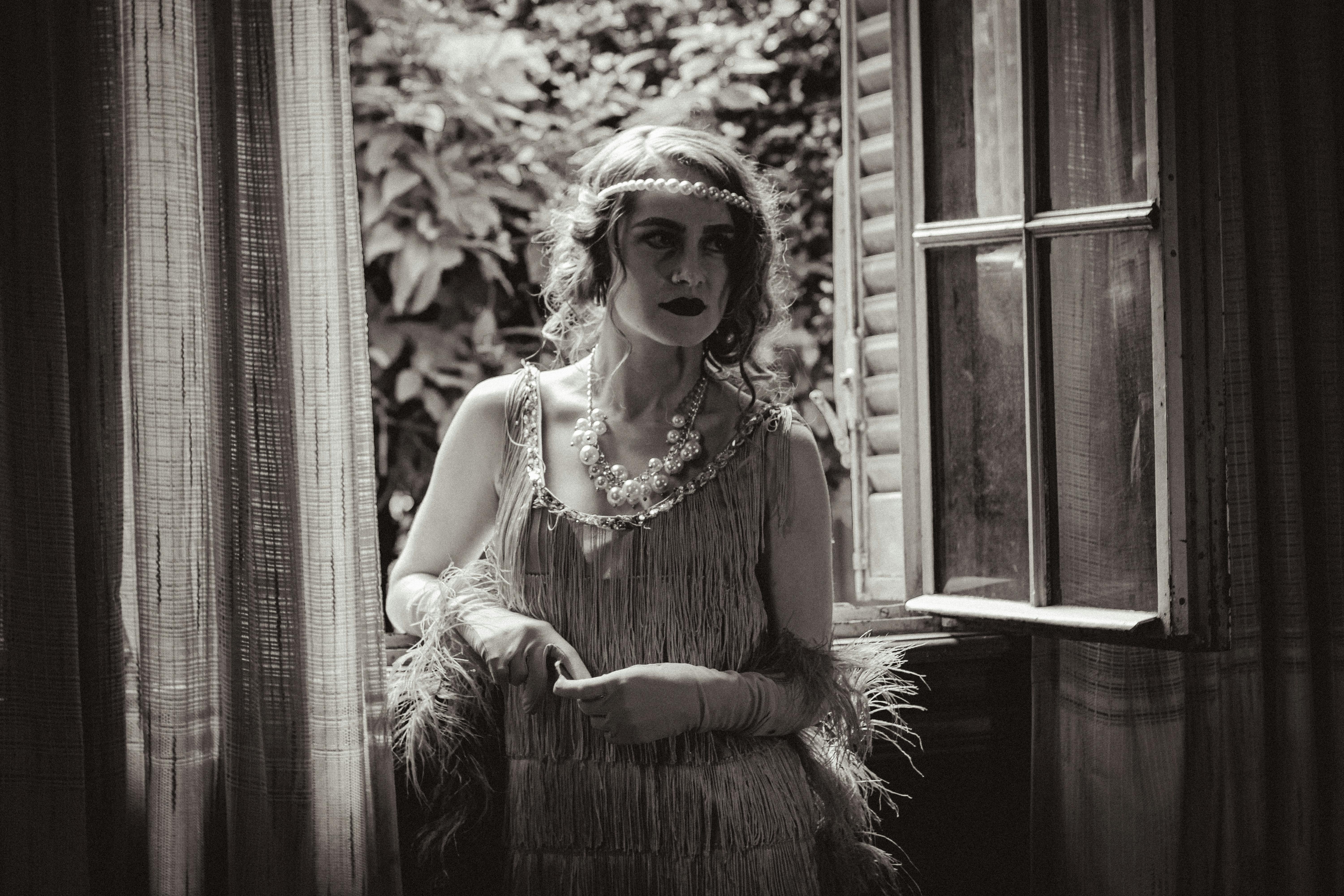 Flapper Girl Photos, Download The BEST Free Flapper Girl Stock Photos ...