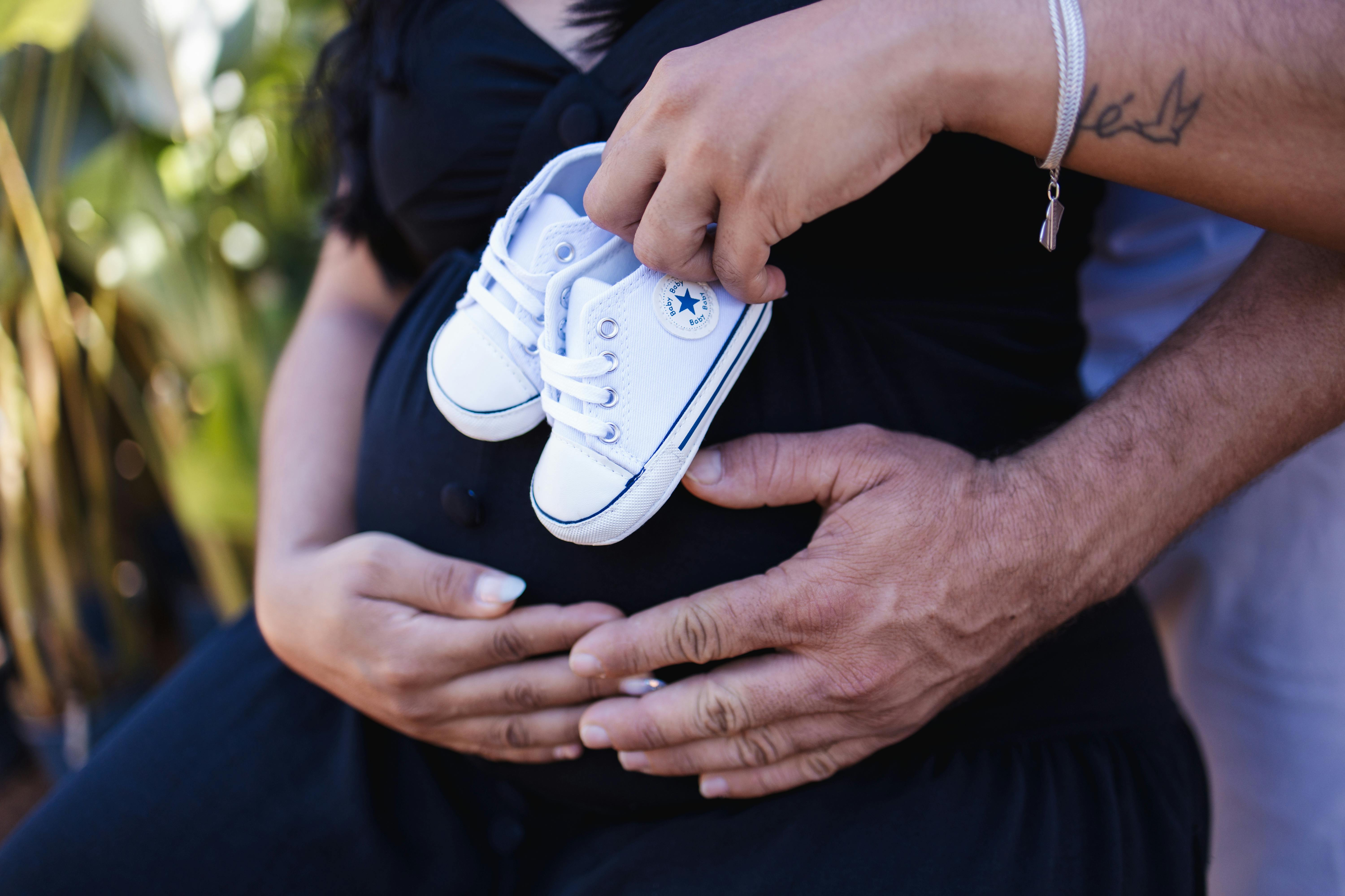 Pregnancy and Round Ligament Pain: A Complete Guide - Clermont FL ...