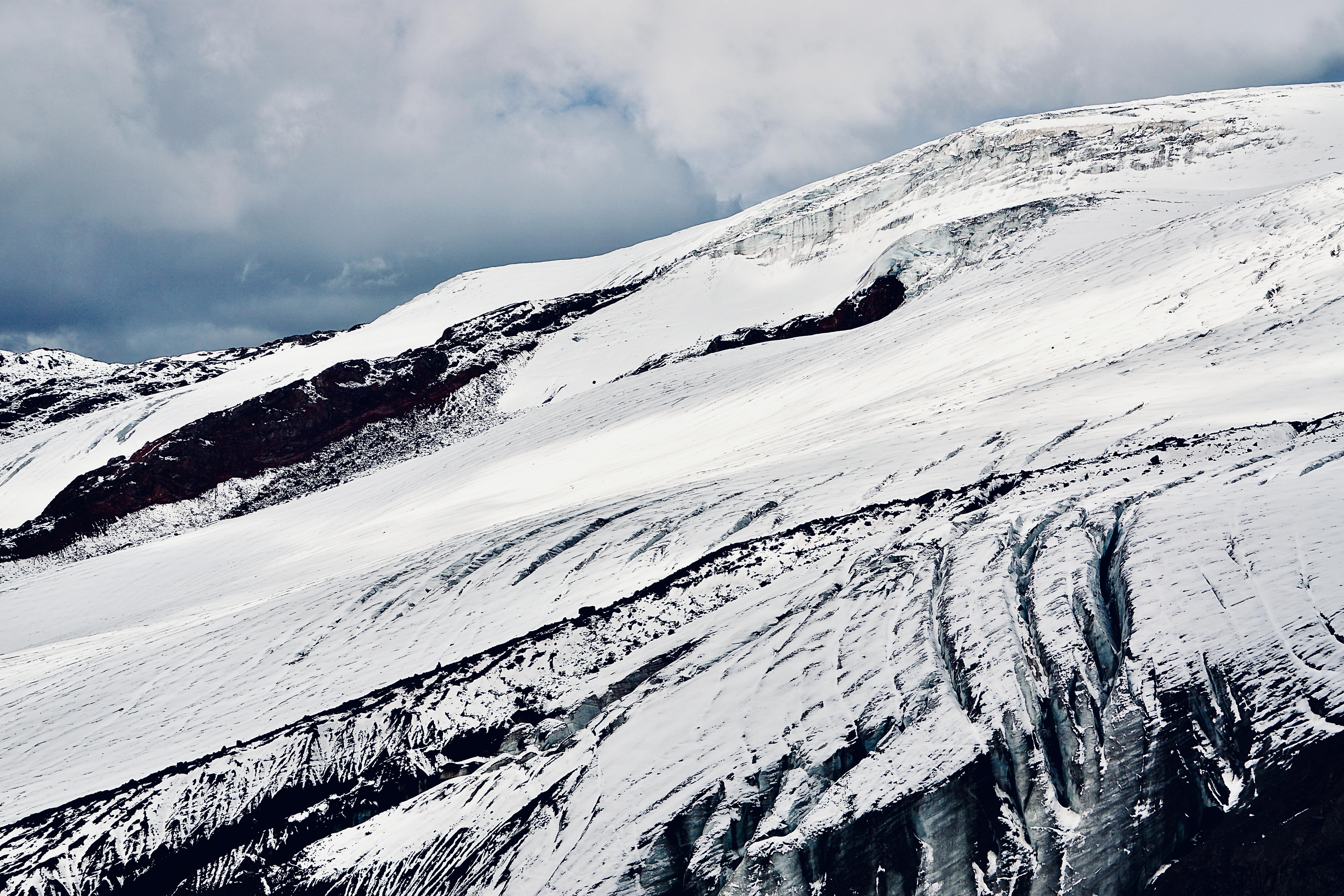Mountain in Snow · Free Stock Photo