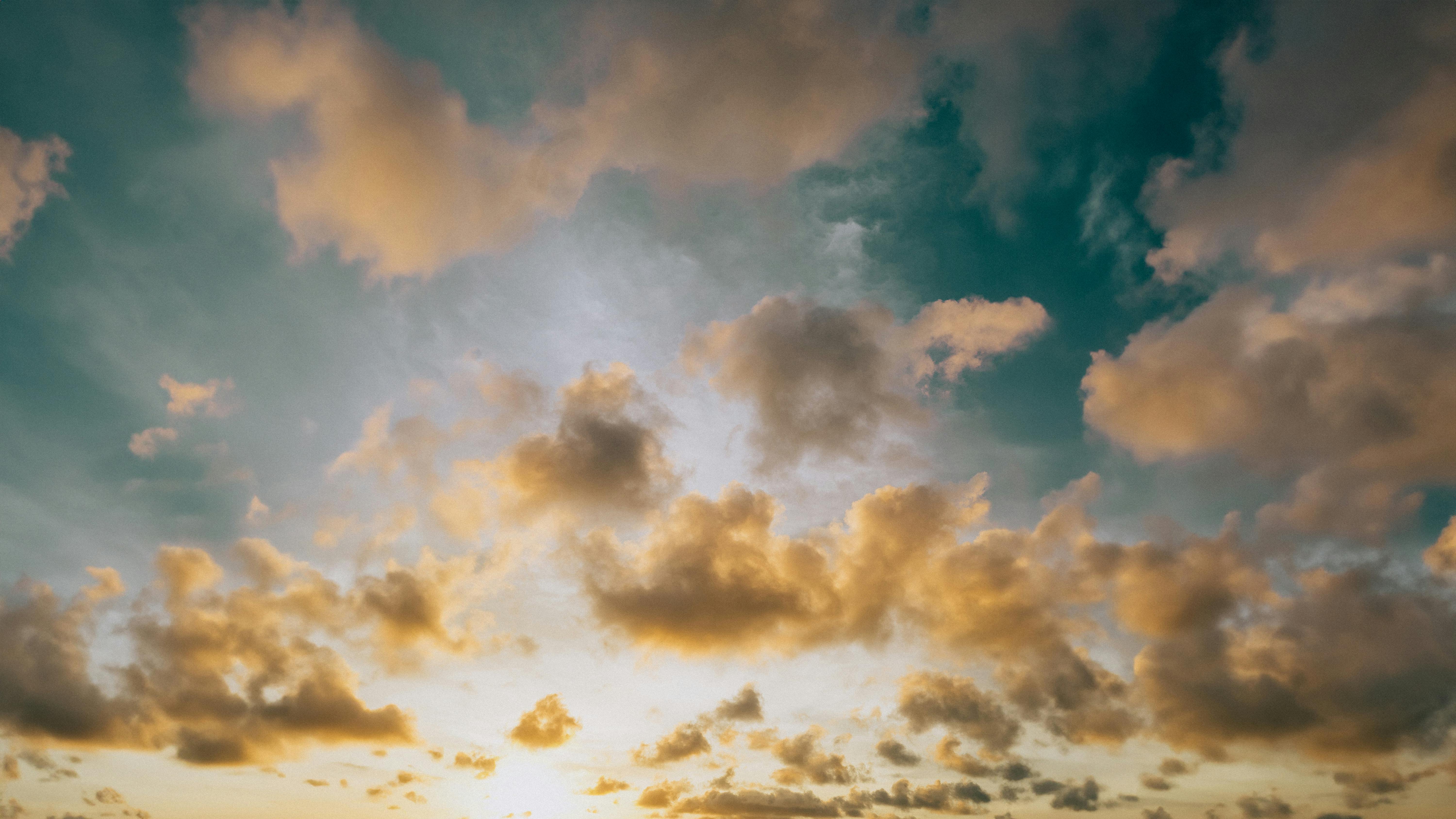 Cloudscape at Sunrise · Free Stock Photo