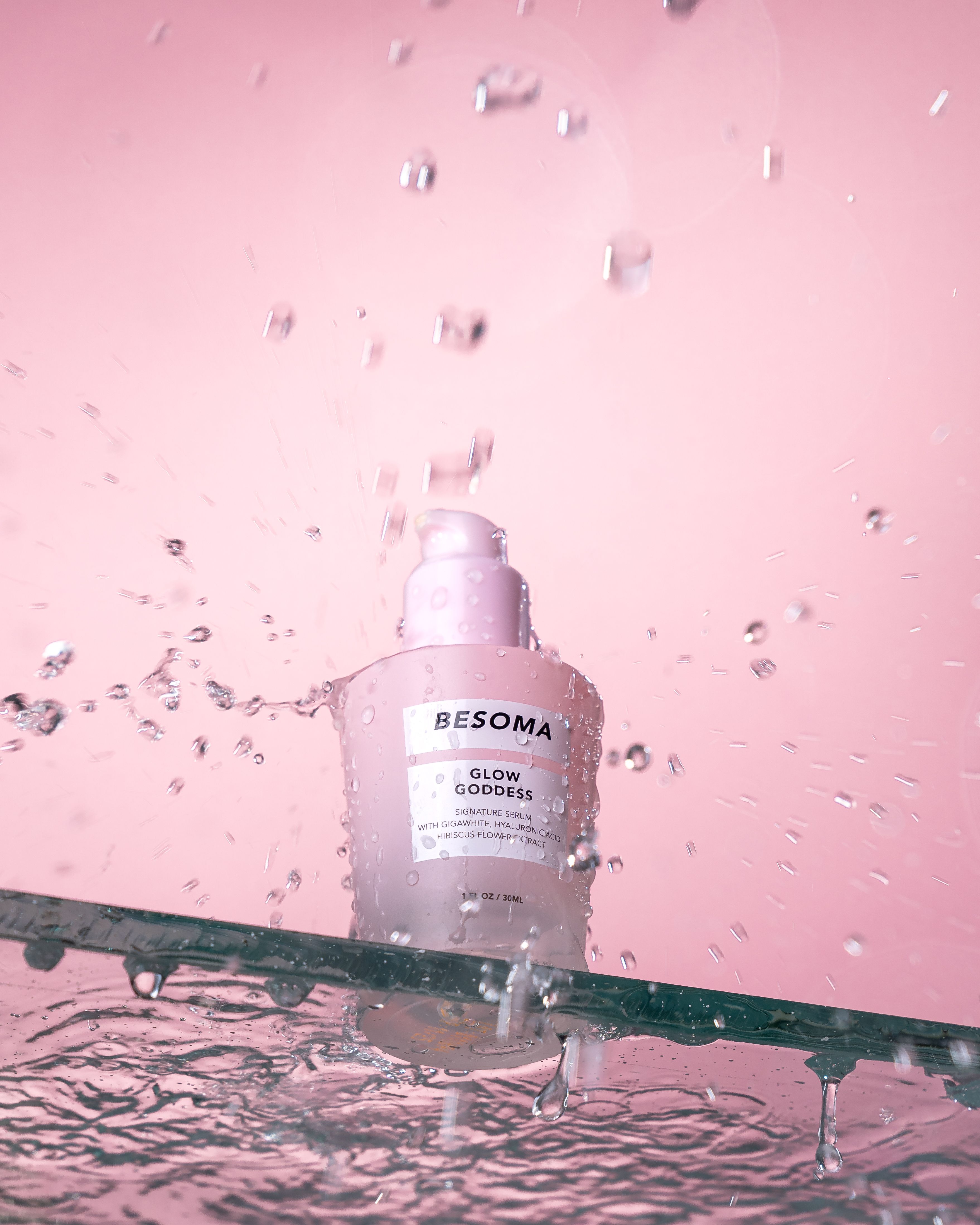 Skin care Product Photography with water · Free Stock Photo