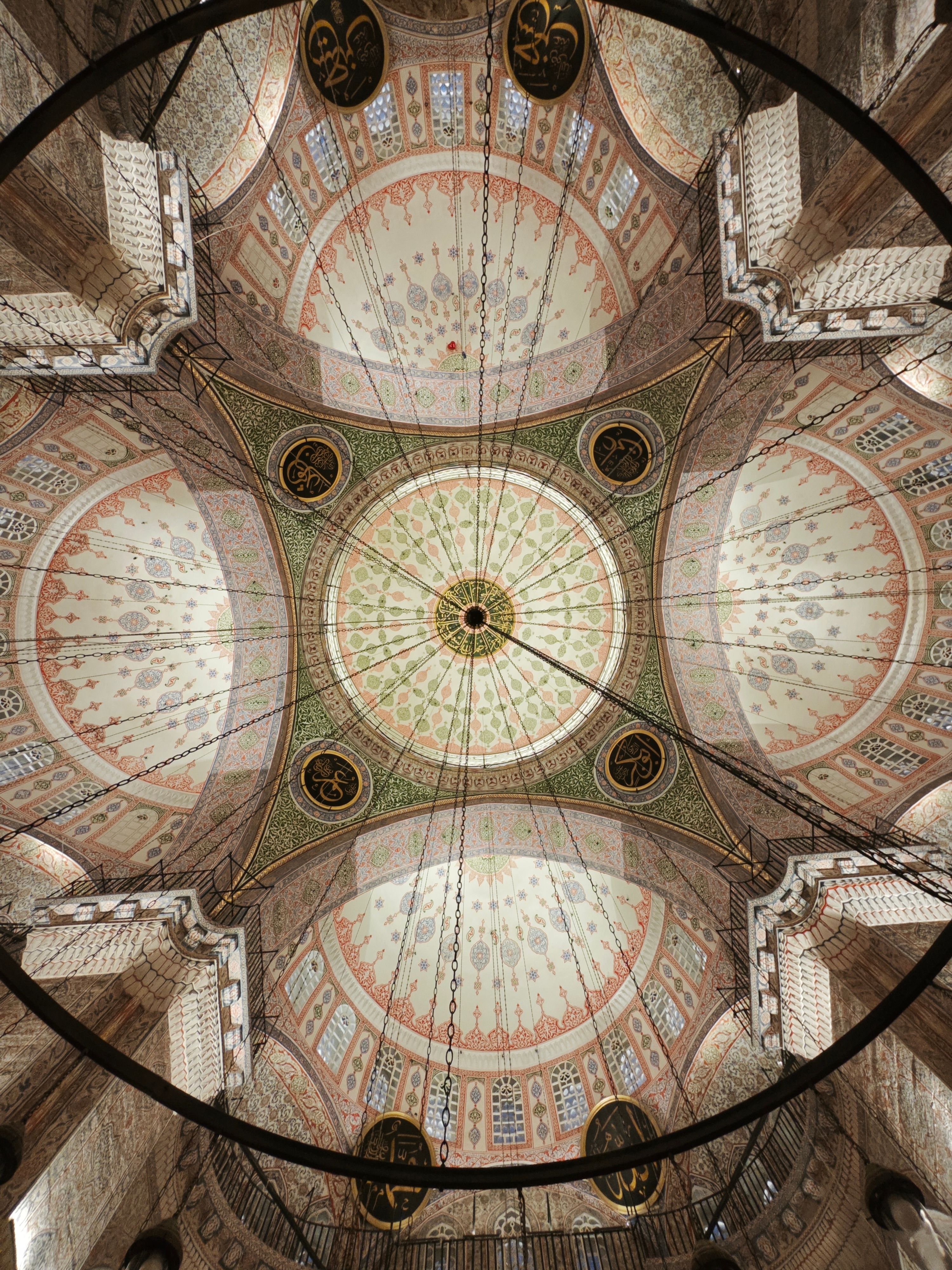 Intricate Mosque Dome Ceiling with Islamic Patterns · Free Stock Photo