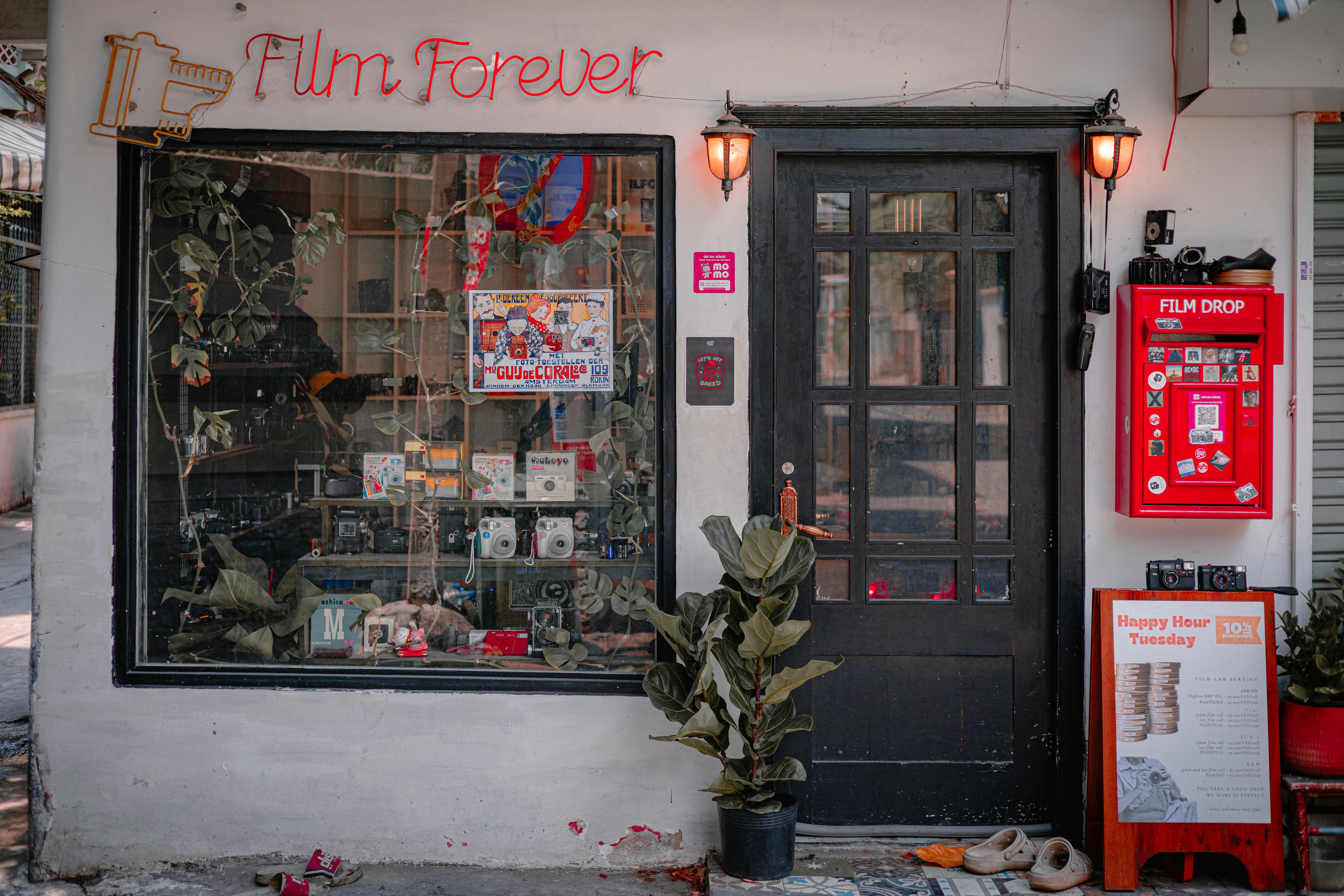 Blockbuster Storefront Photos, Download The BEST Free Blockbuster ...