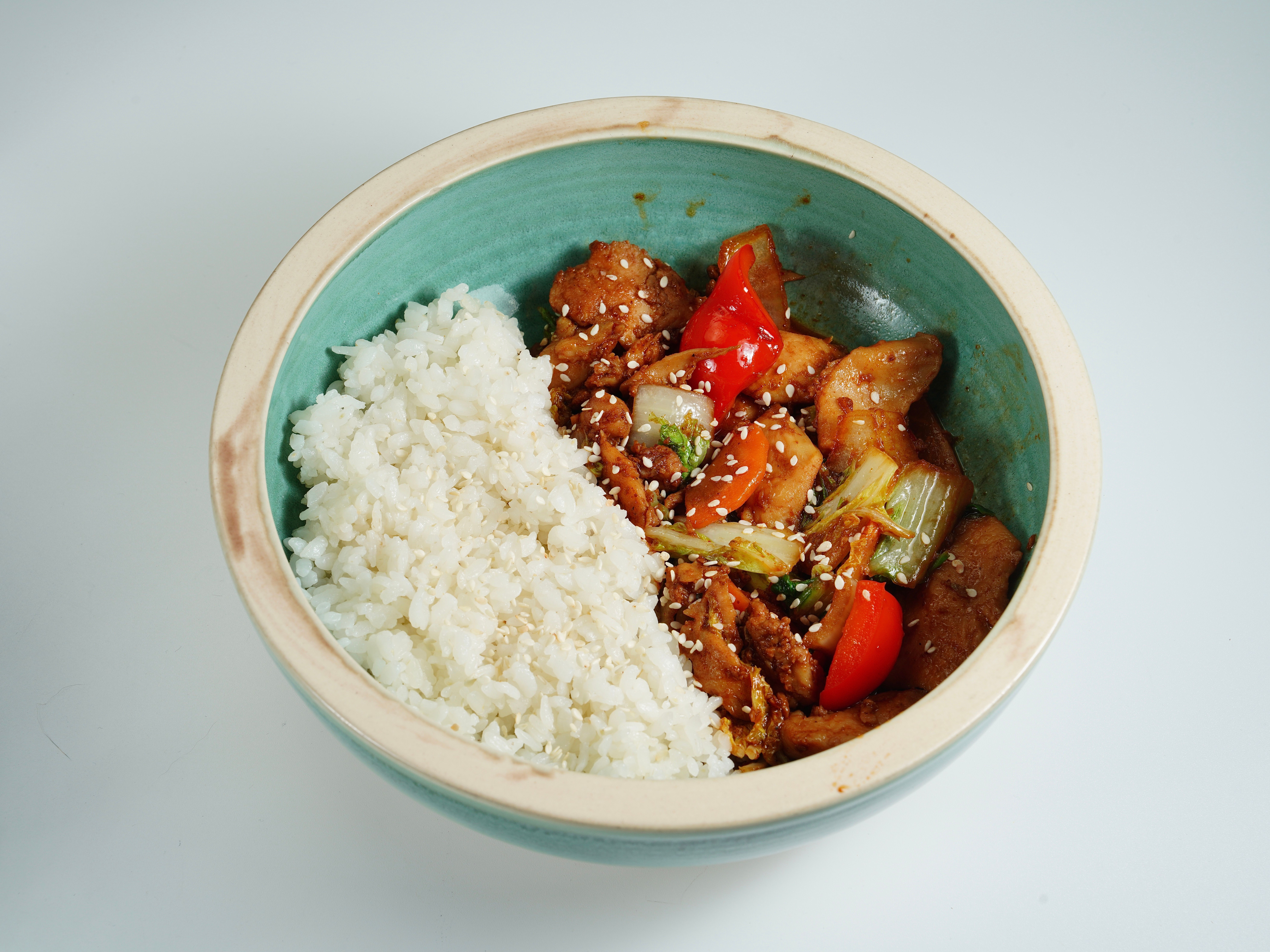 Chicken with Rice with Sesame Seeds and Vegetables · Free Stock Photo