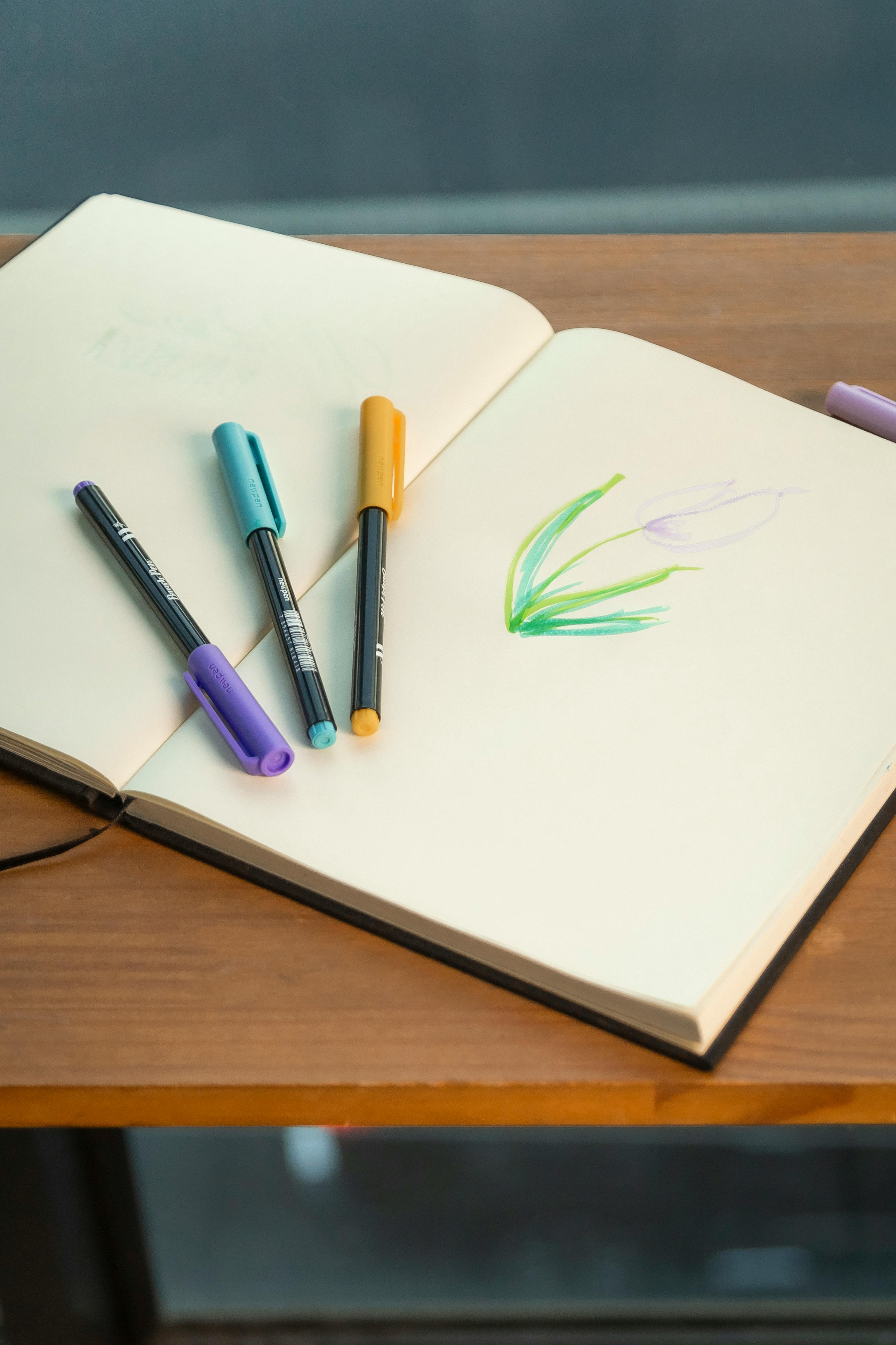 Unsplash Drawing Photos, Download The BEST Free Unsplash Drawing Stock ...