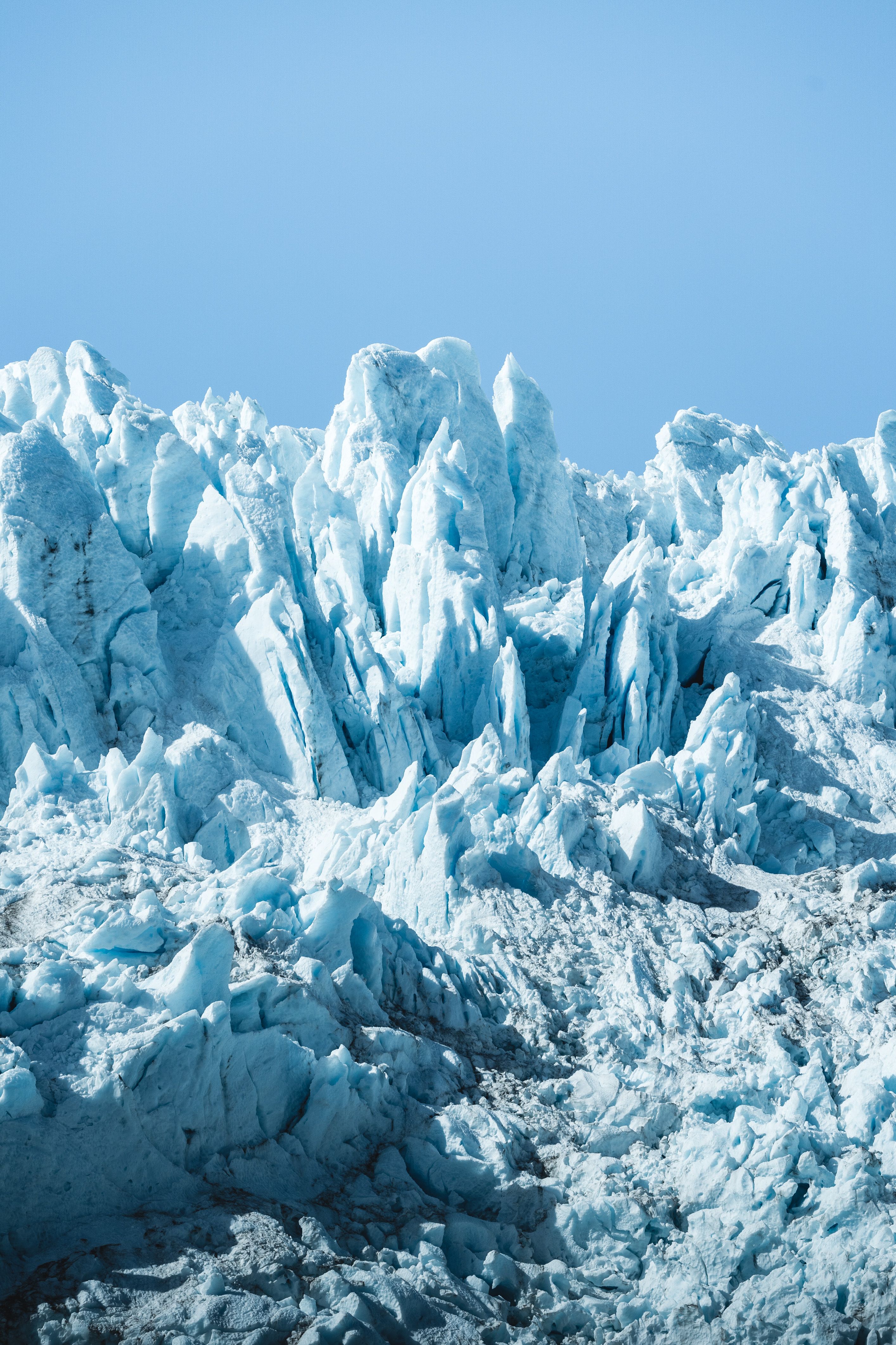 Frozen Hill in Winter · Free Stock Photo