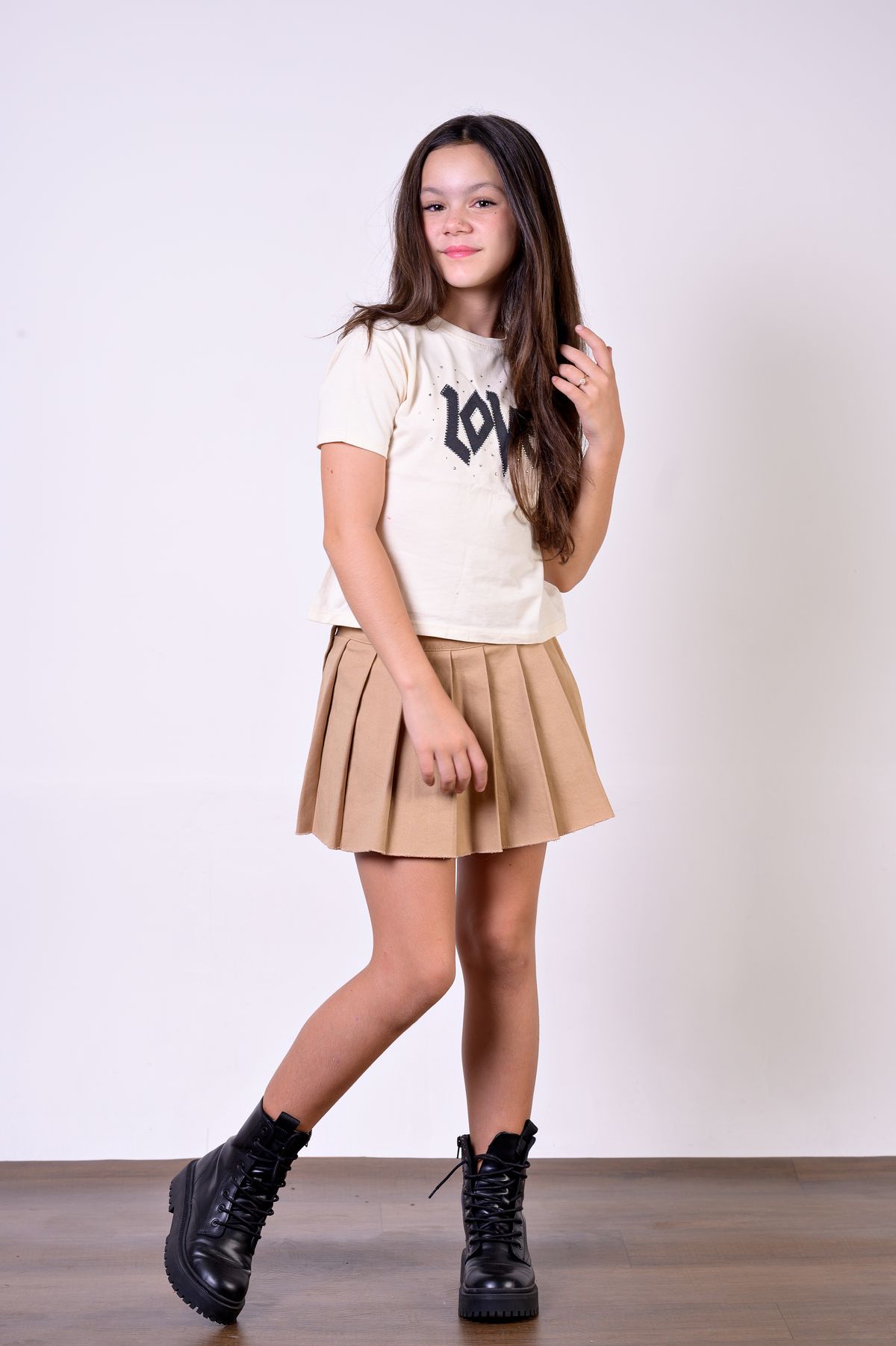 Cute Young Teen Girl Photos, Download The BEST Free Cute Young Teen ...