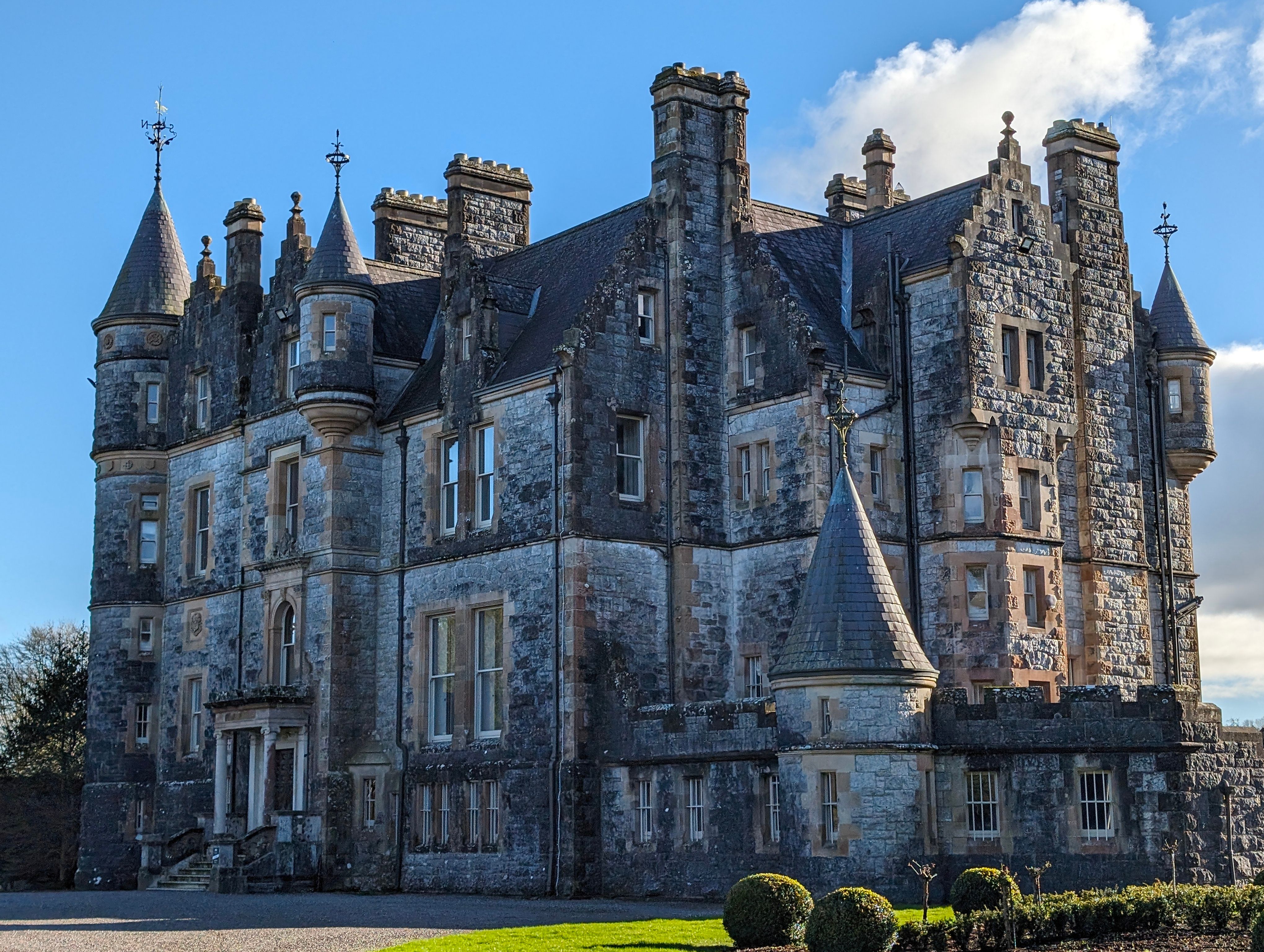 Medieval Stone Blarney Castle in Ireland · Free Stock Photo