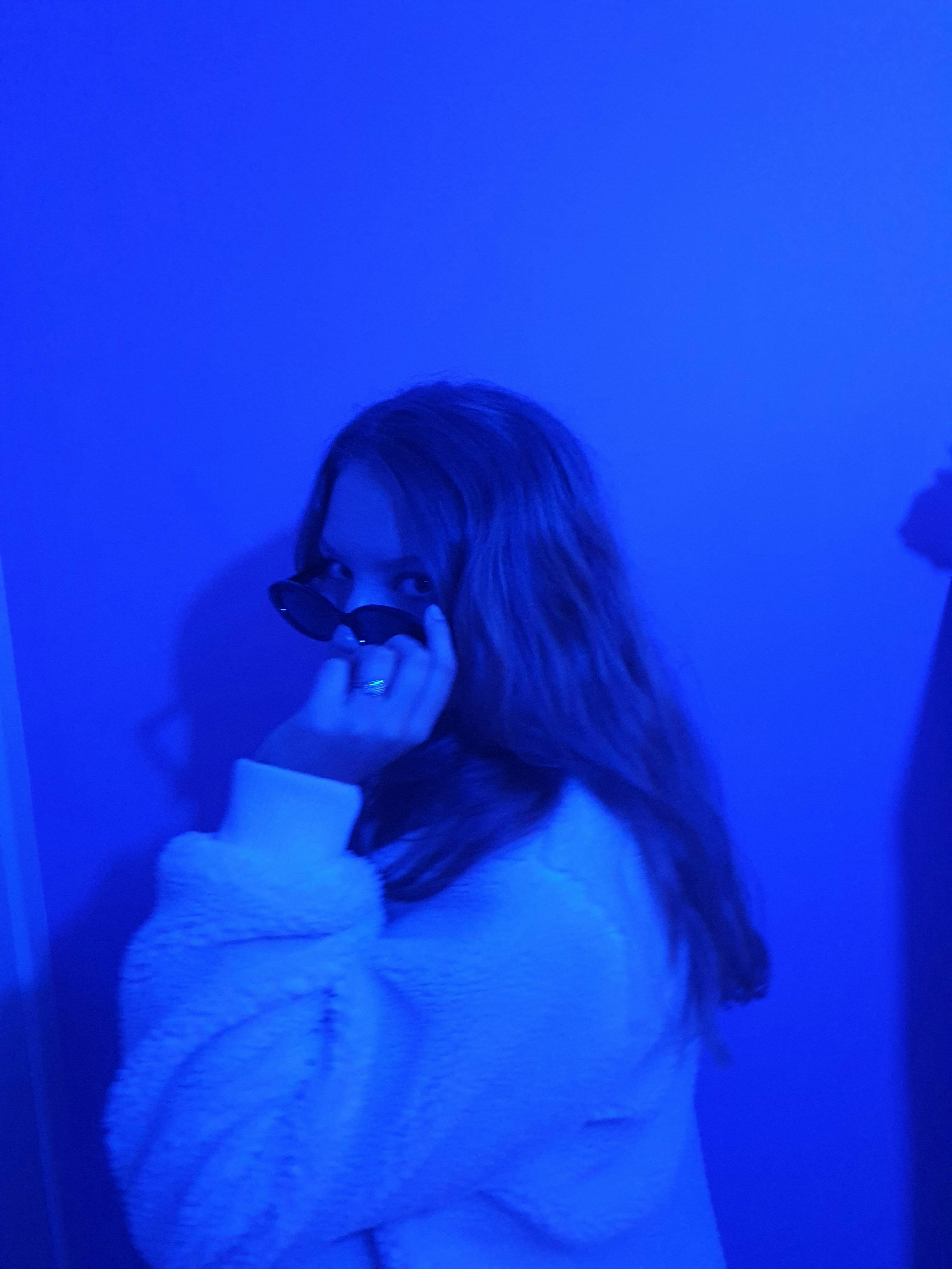 Hannah Thomson - 写真