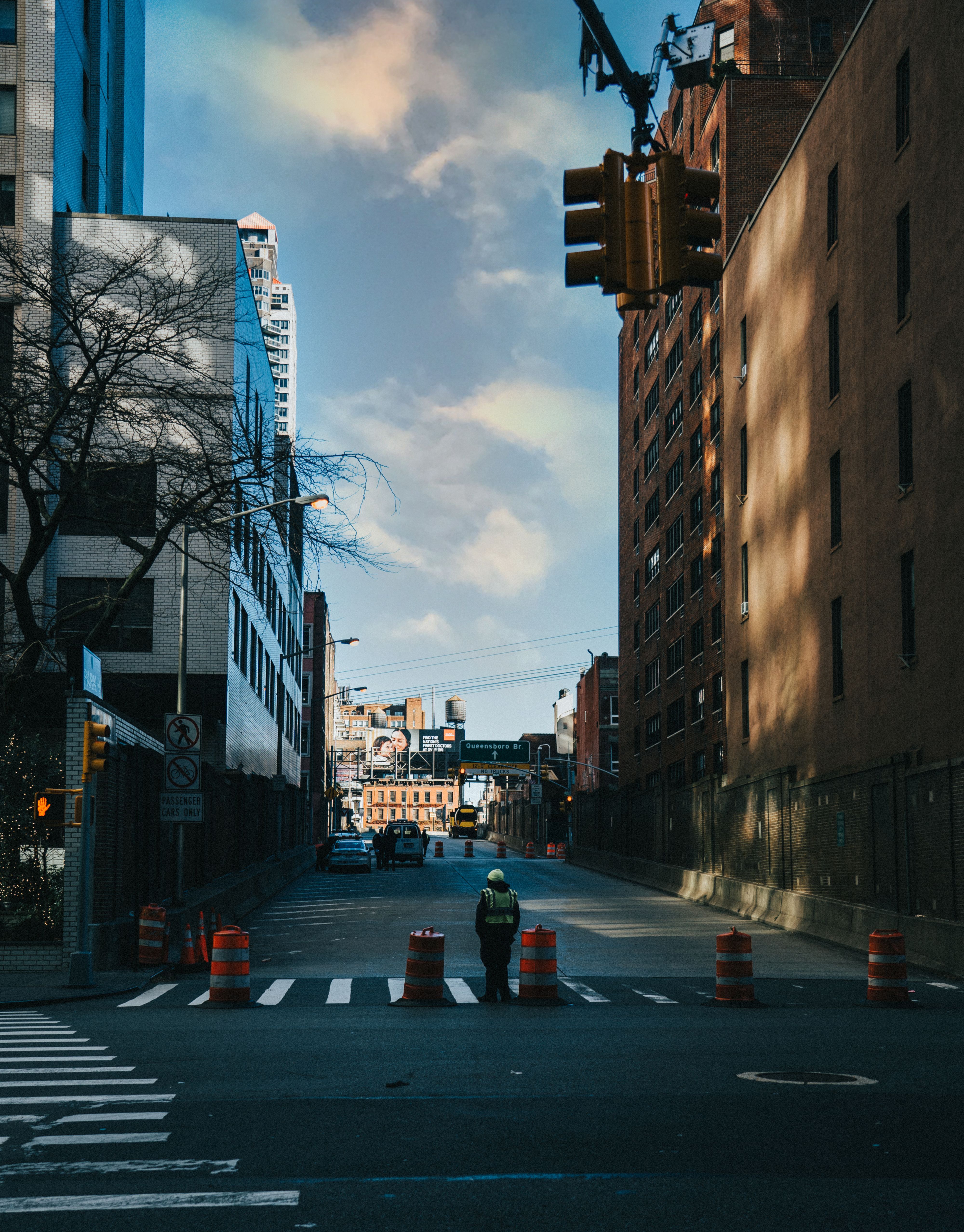 Wearable Traffic Light Photos, Download The BEST Free Wearable Traffic ...