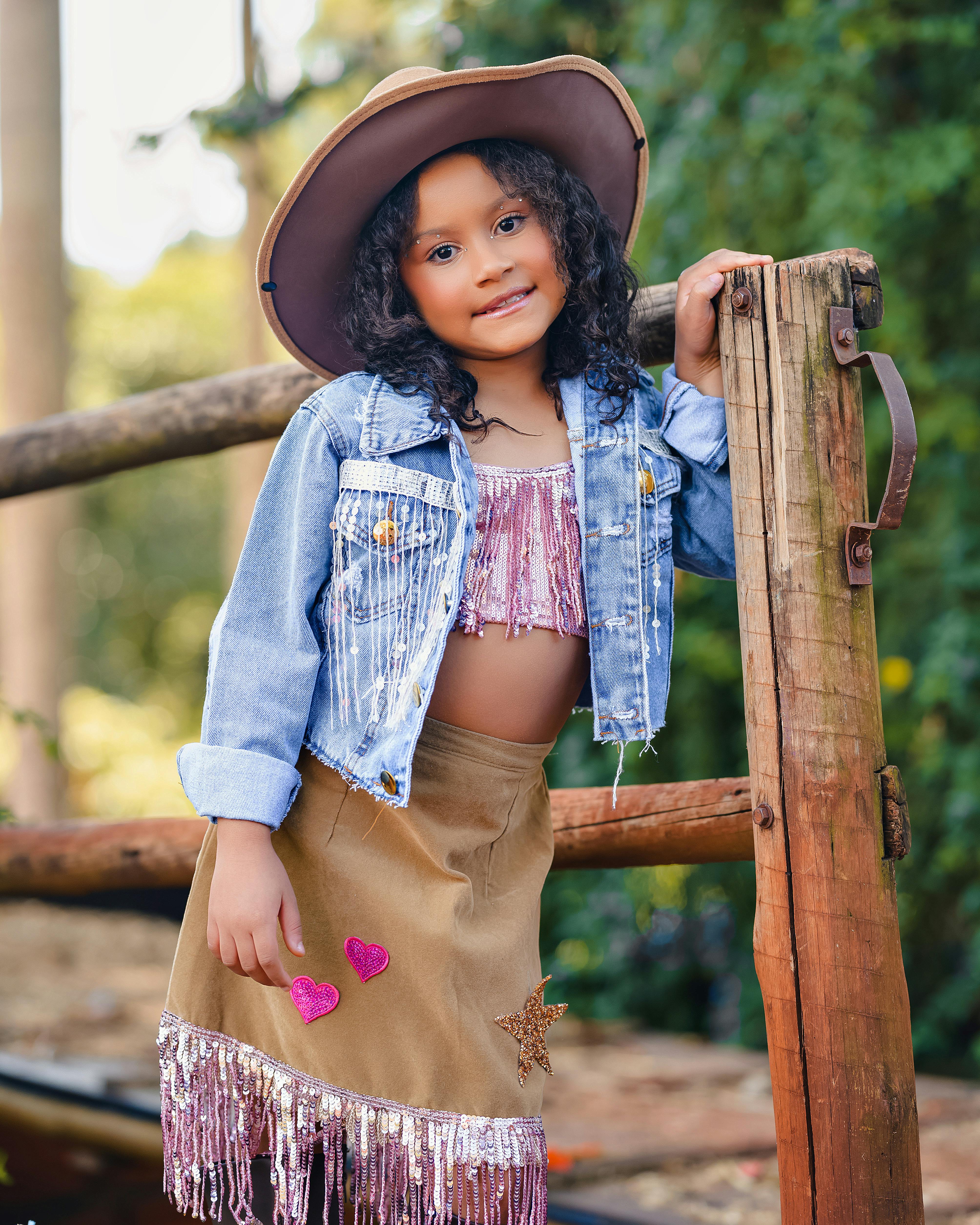 Woman Wearing Brown Cowboy Hat · Free Stock Photo