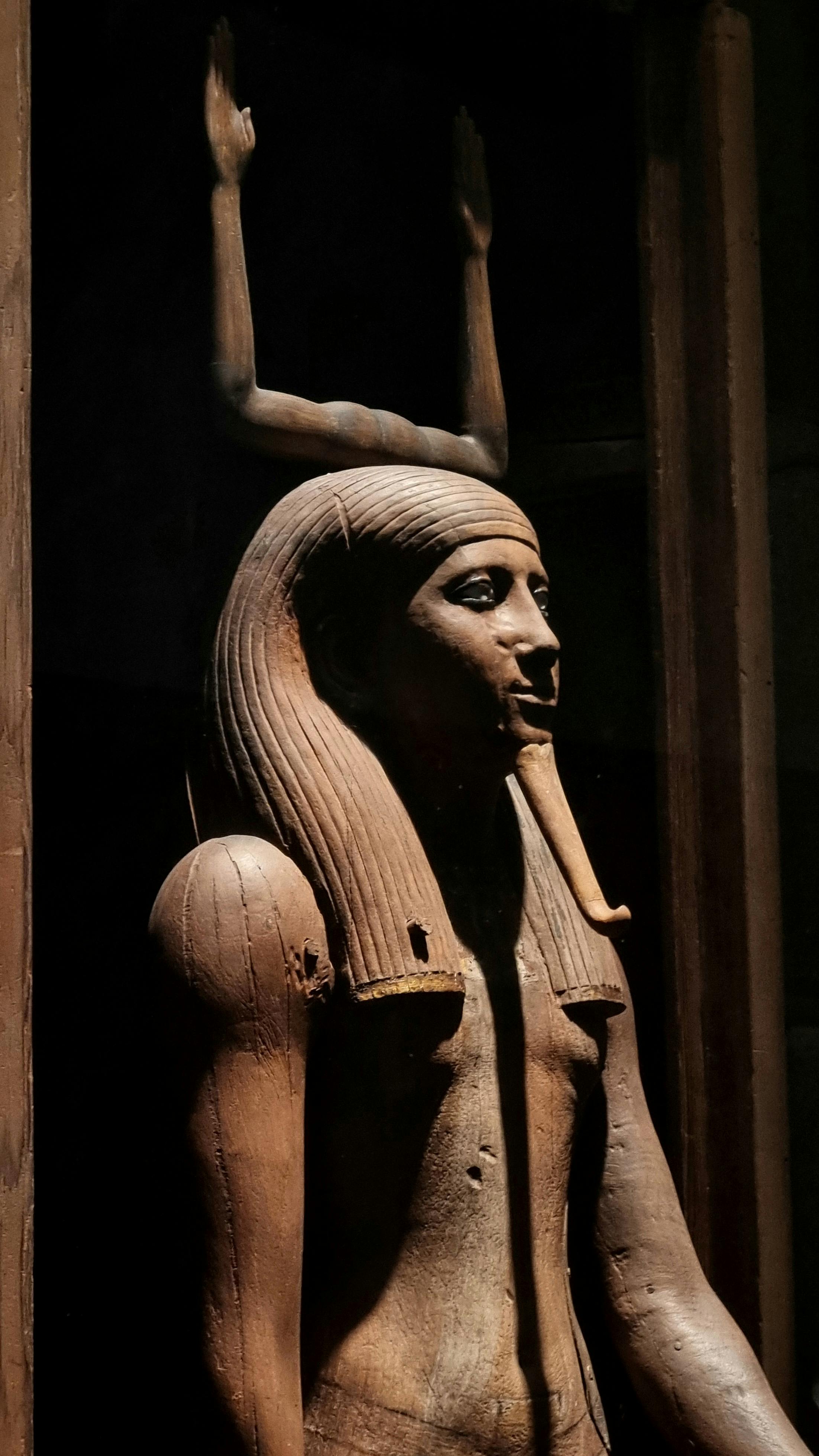 Ancient Egyptian Sculpture · Free Stock Photo