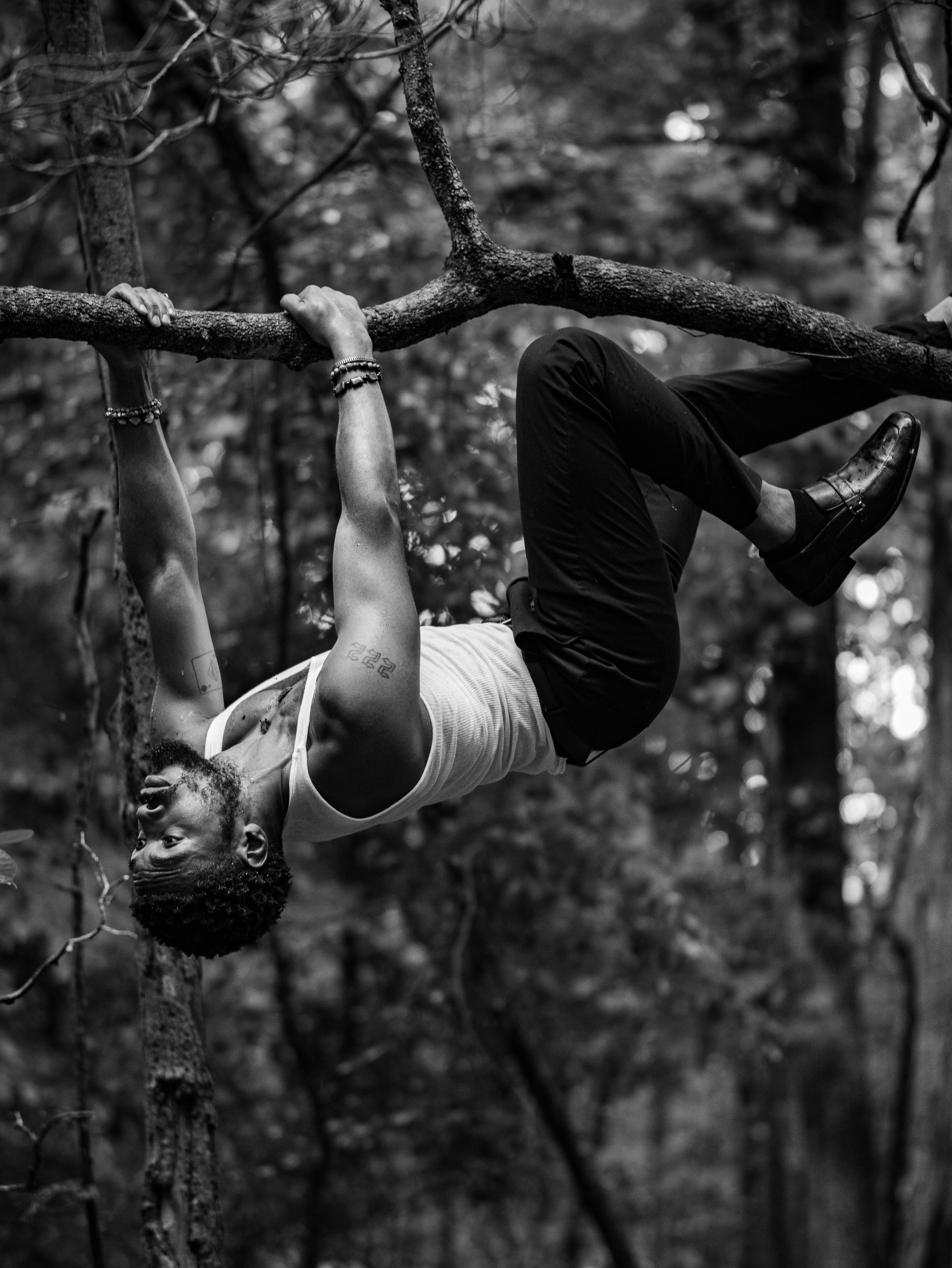 Black+Men+Well+Hang Photos, Download The BEST Free Black+Men+Well+Hang ...
