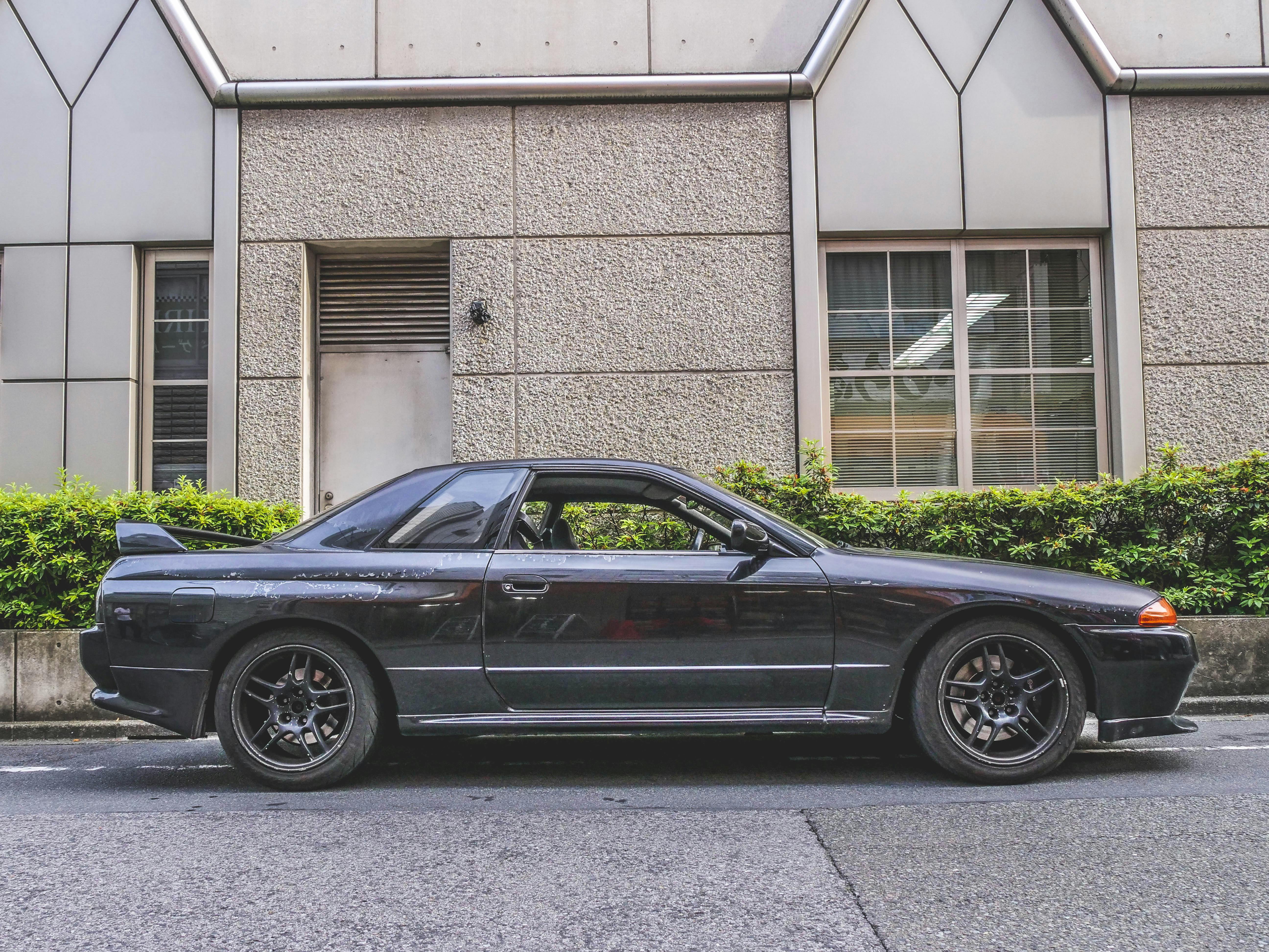 Black Nissan Skyline · Free Stock Photo