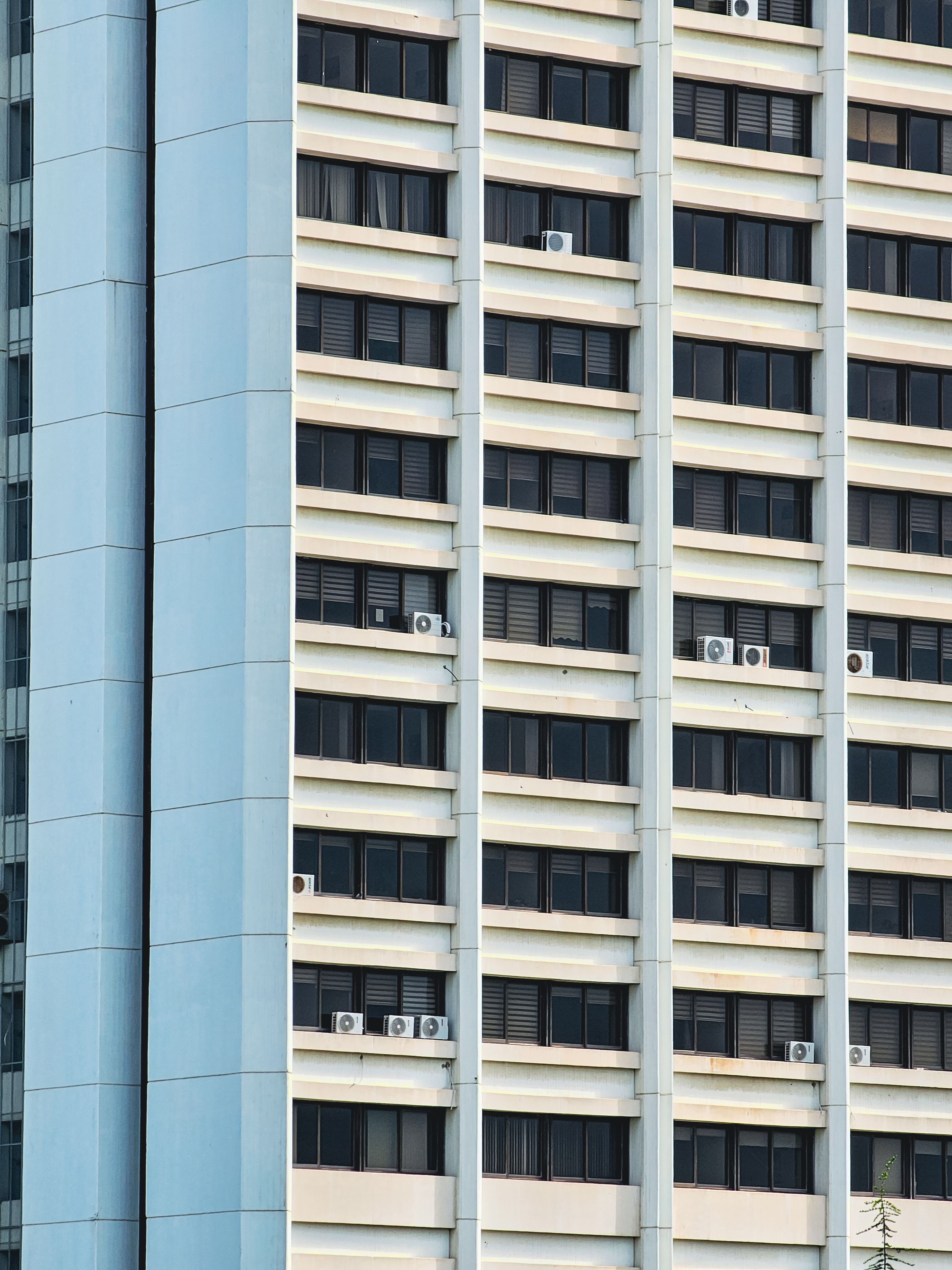 Block of Flats Building · Free Stock Photo