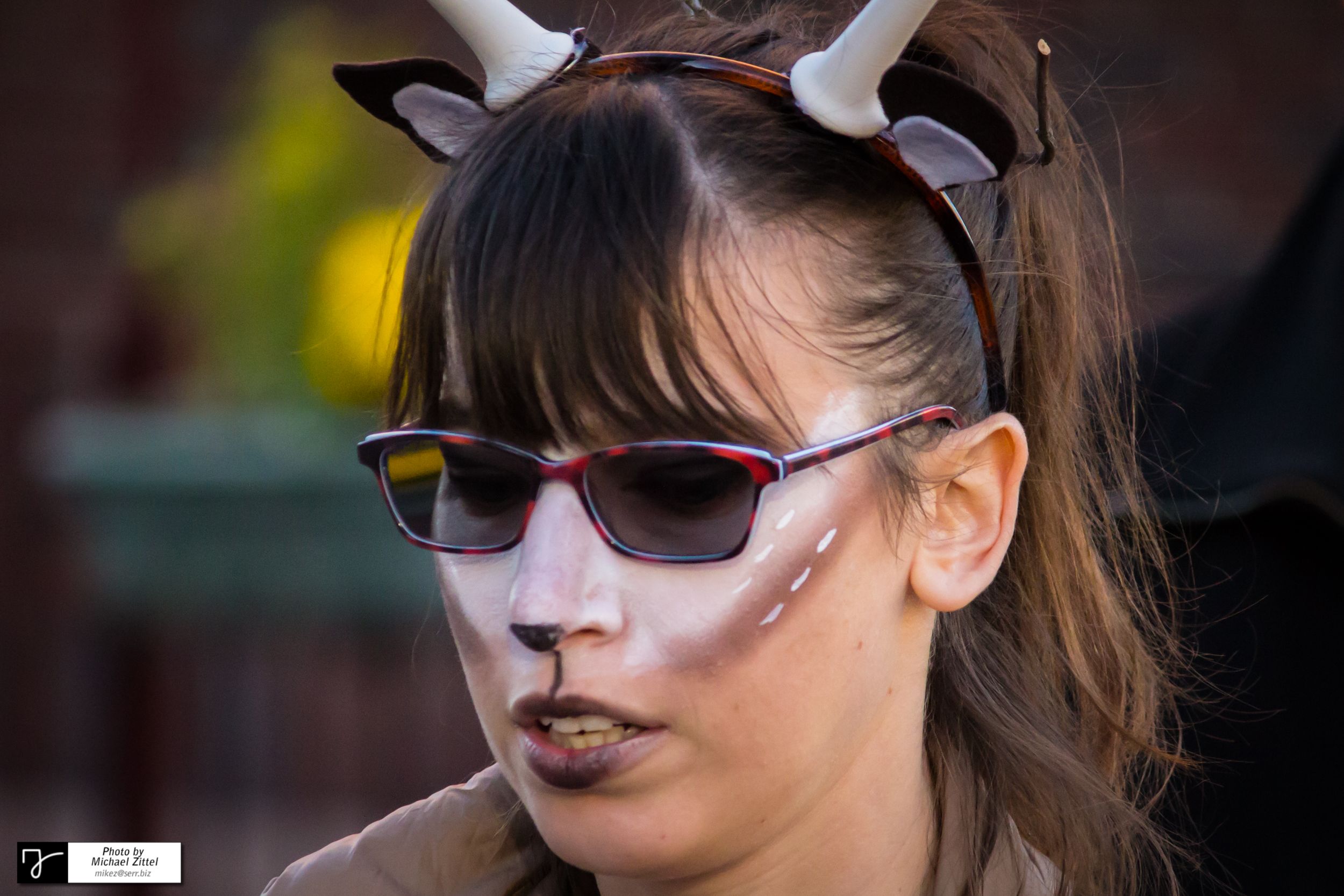 Close-up Portrait of Girl Wearing Sunglasses · Free Stock Photo