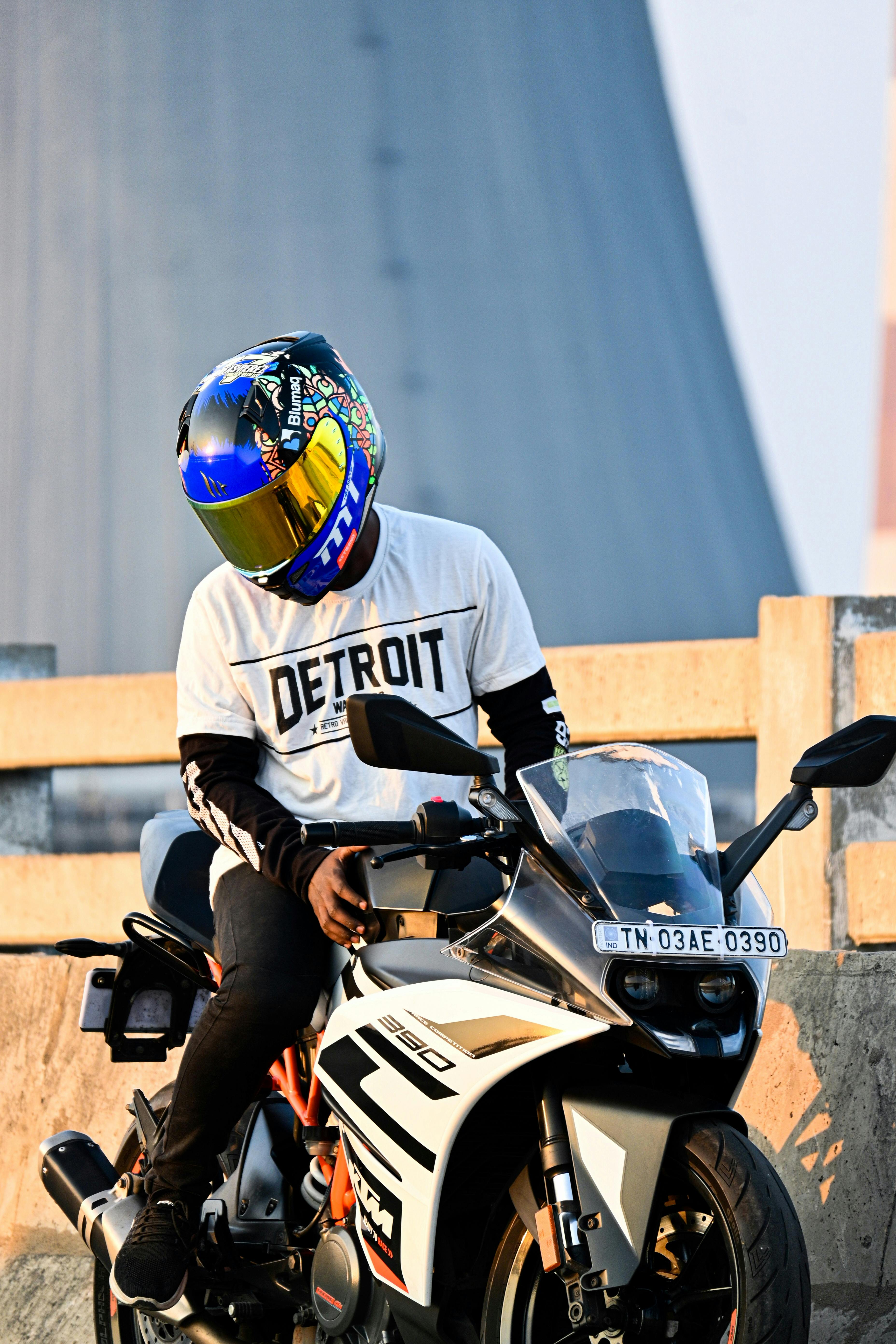 Ktm Photos, Download The BEST Free Ktm Stock Photos & HD Images