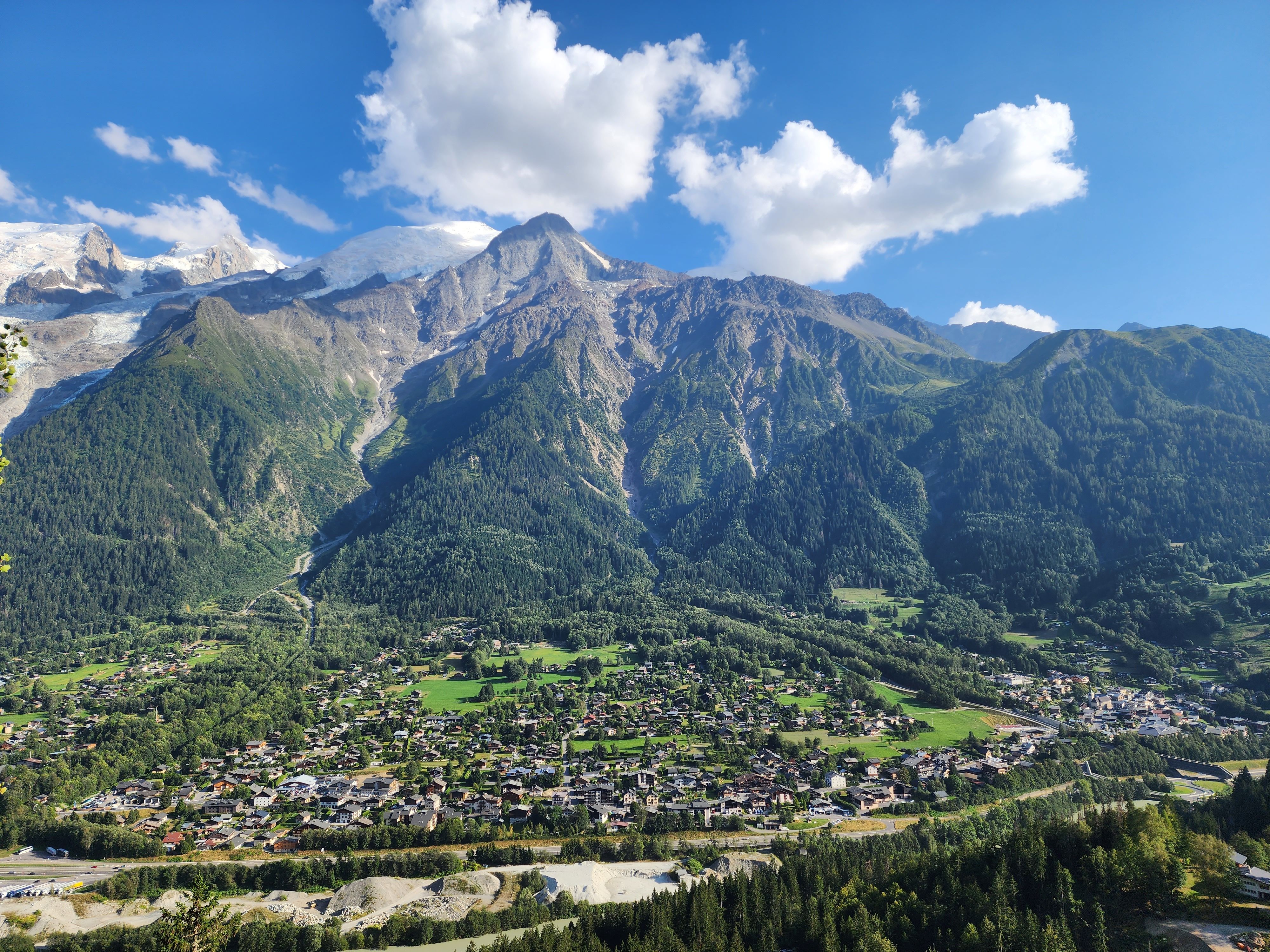 Town in a Rocky Valley · Free Stock Photo
