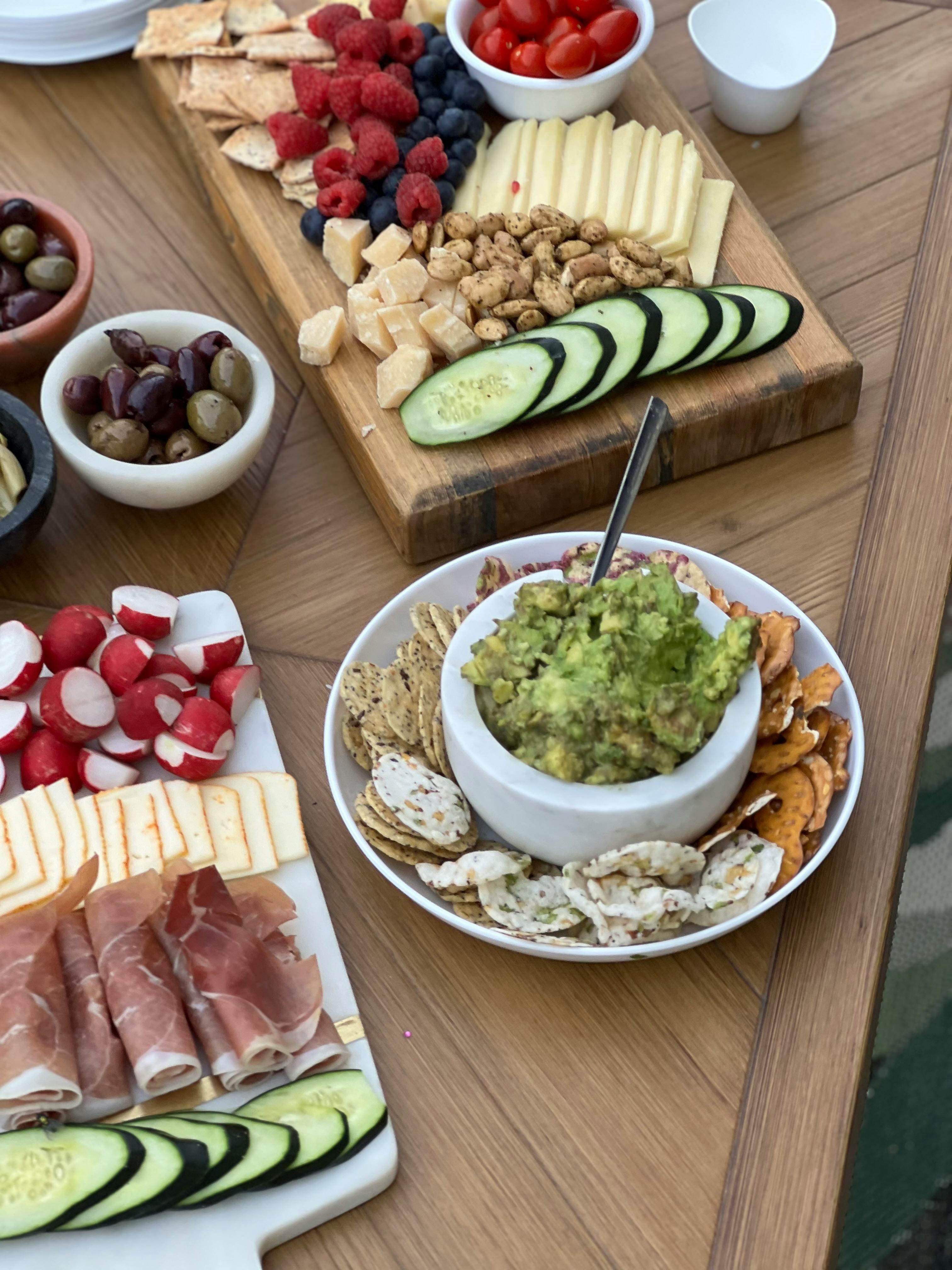 Table Wood Photos, Download The BEST Free Table Wood Stock Photos & HD ...