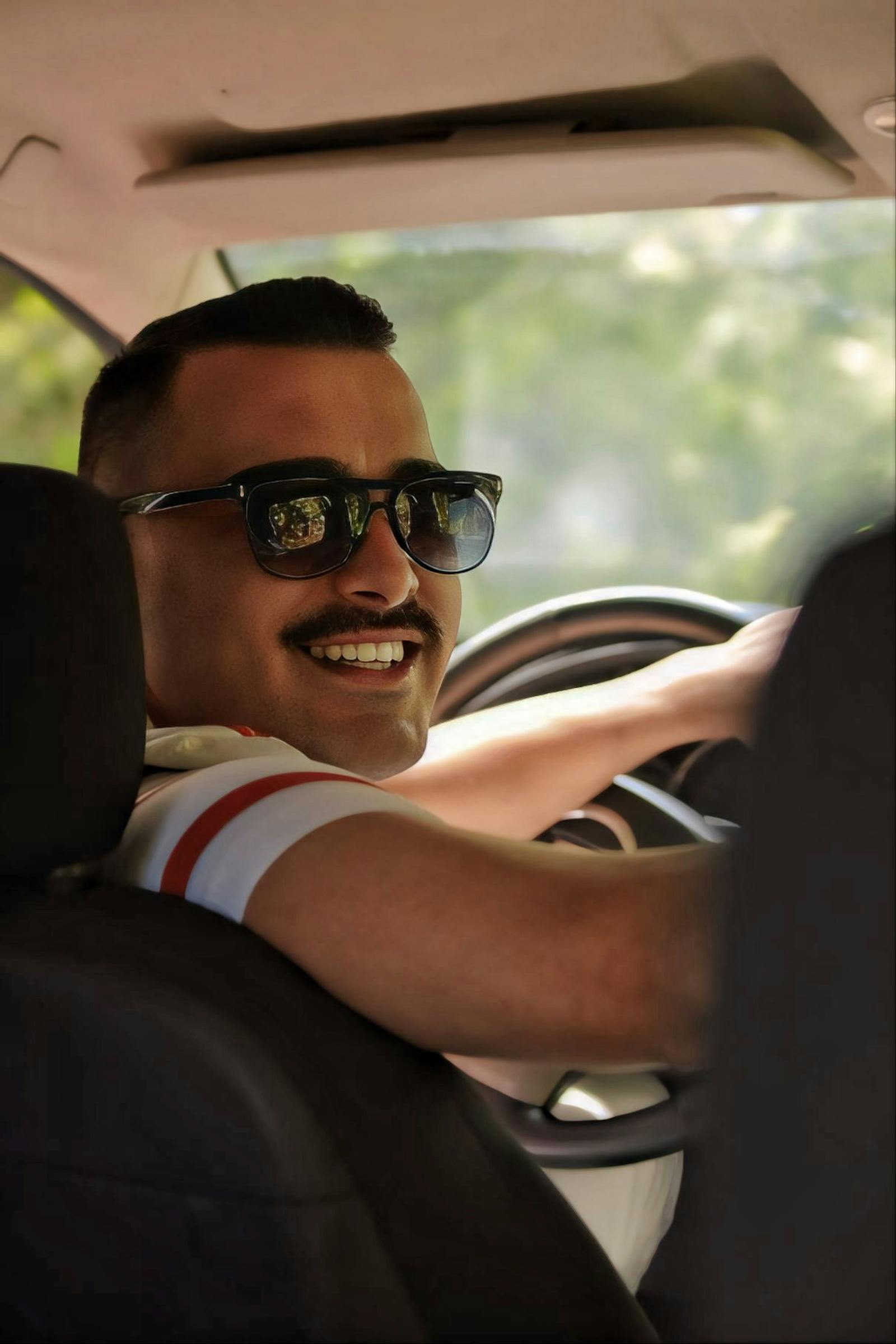 Uber Driver Photos, Download The BEST Free Uber Driver Stock Photos ...