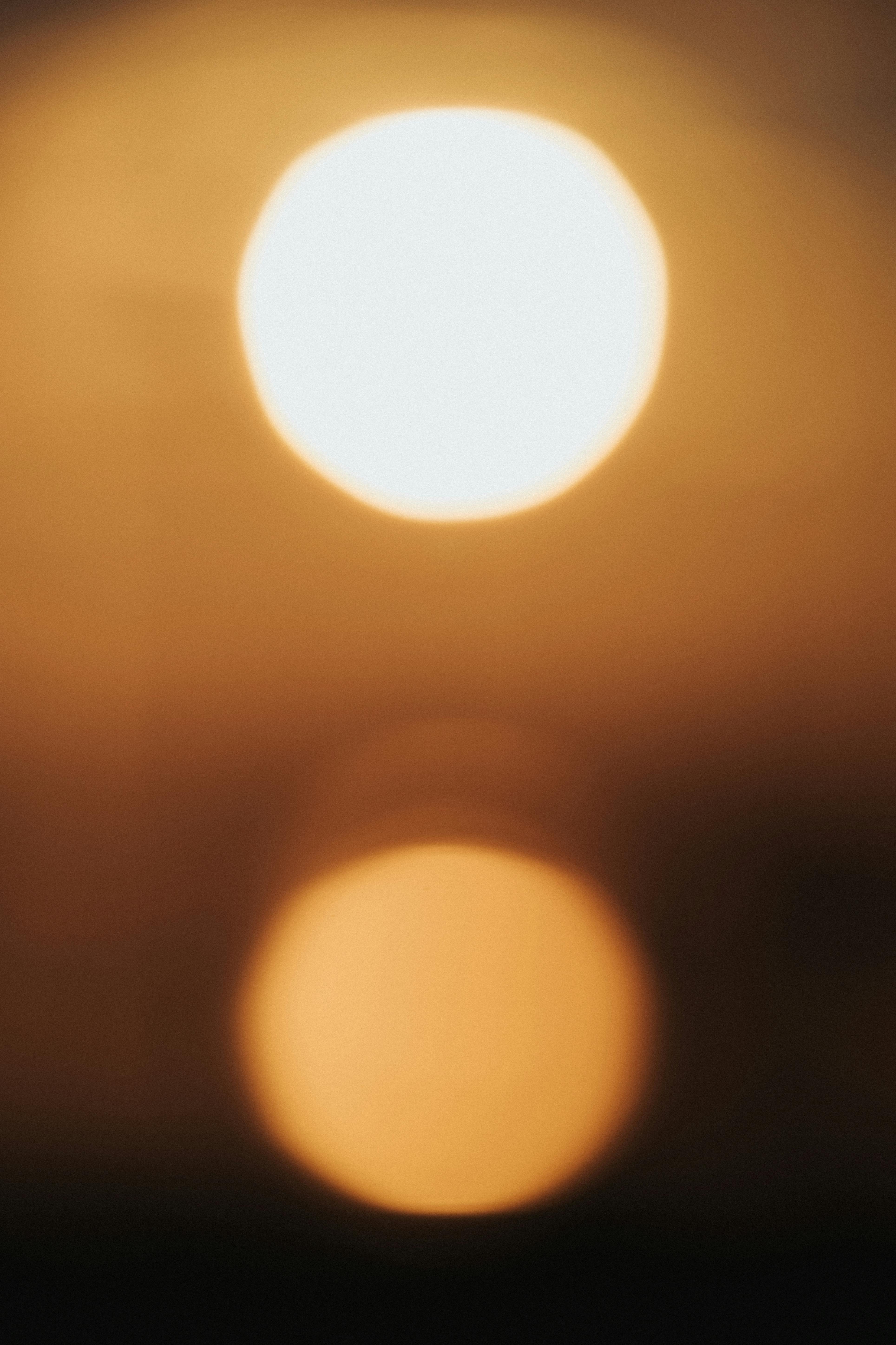 Blurred Sunlight at Sunset · Free Stock Photo