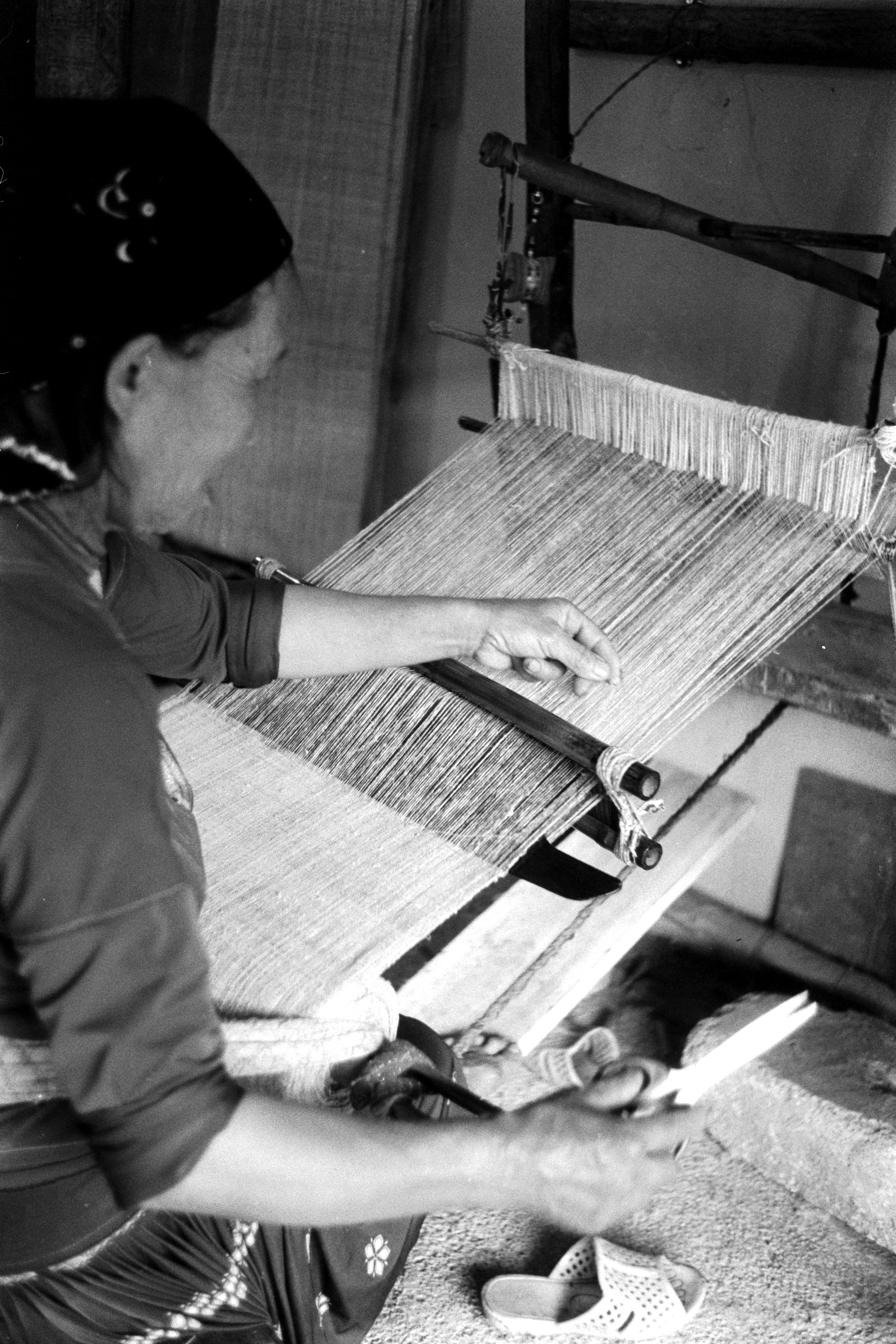 Chinese Weaving Photos, Download The BEST Free Chinese Weaving Stock ...