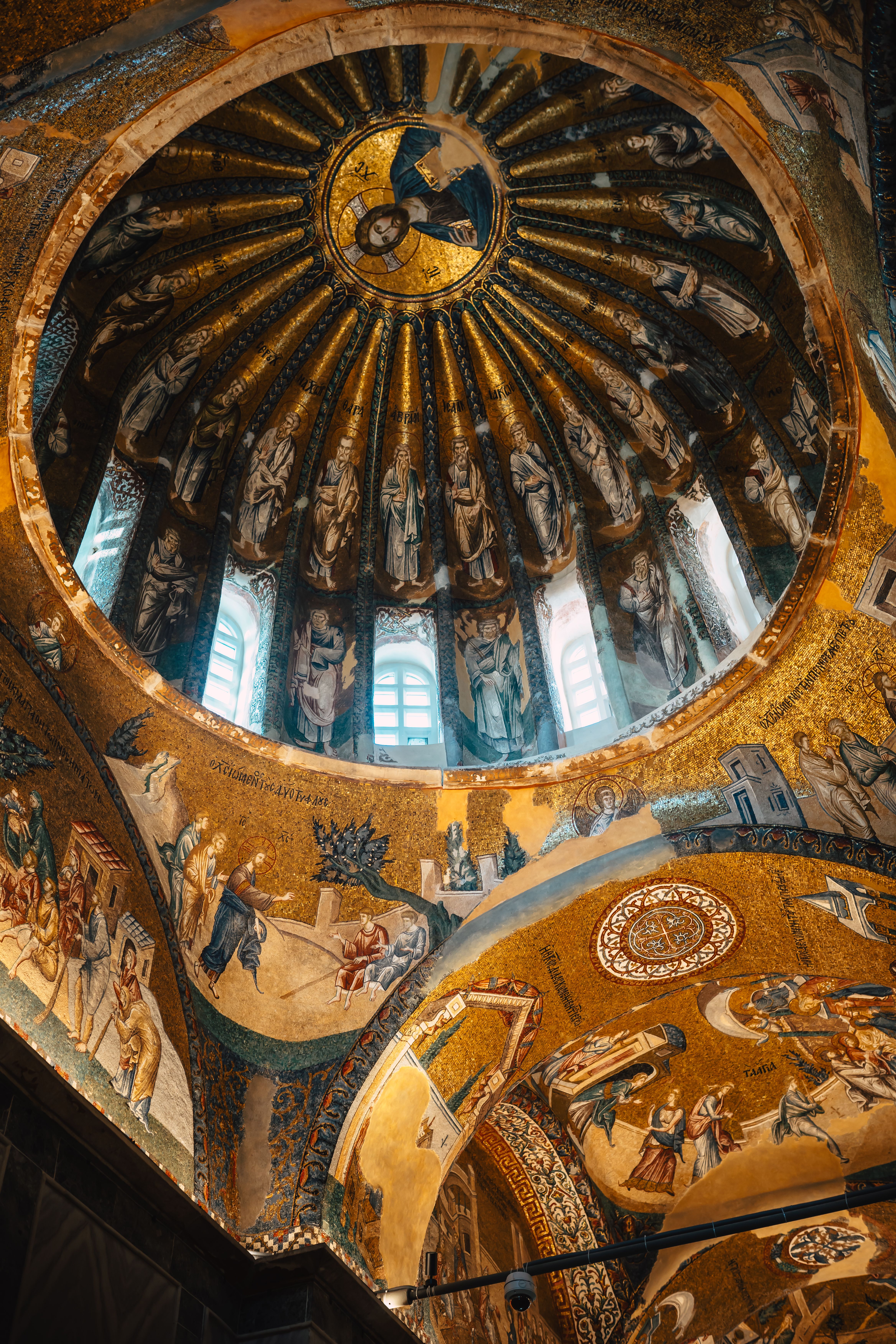 Ceiling of Church · Free Stock Photo