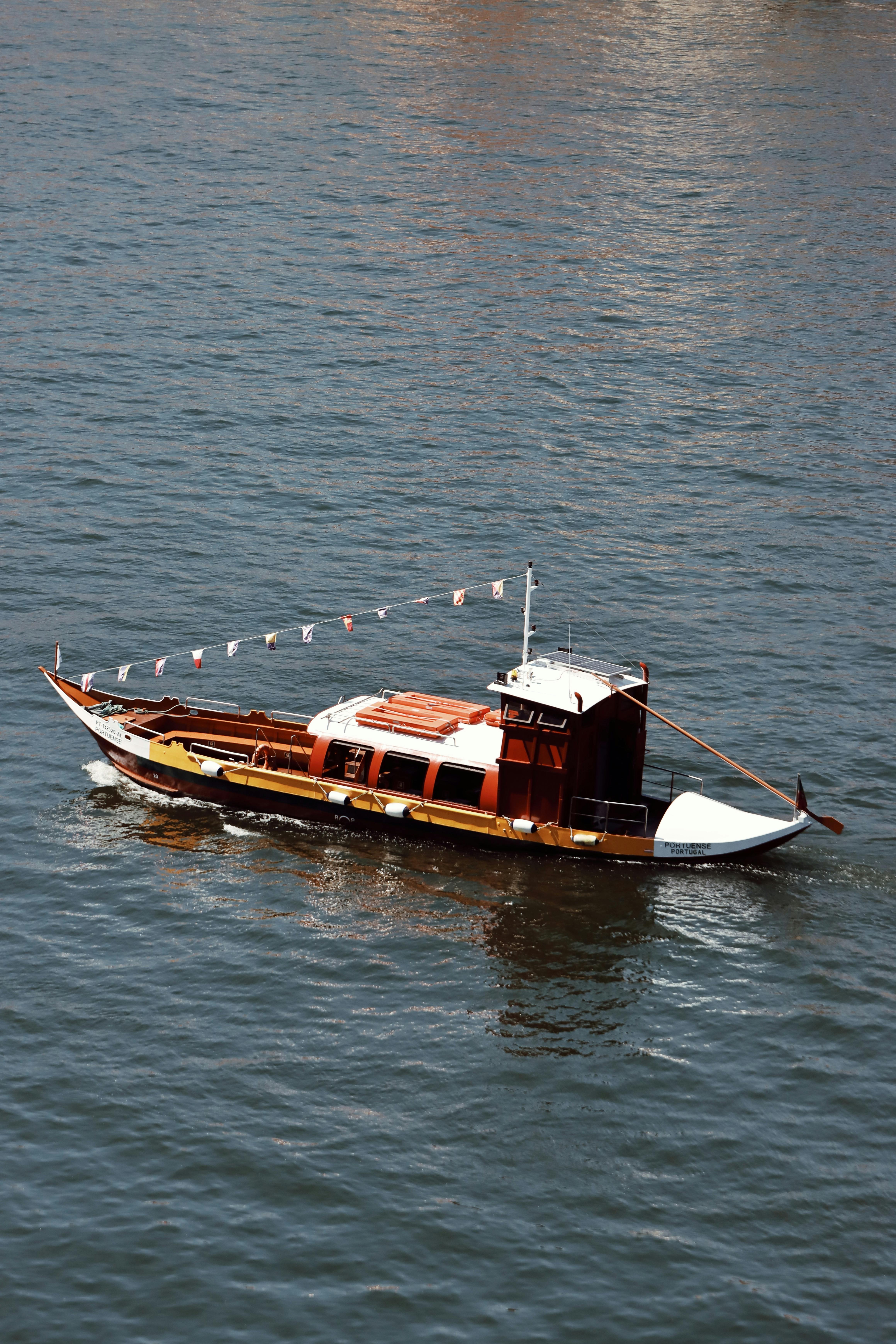 Boat Tour · Free Stock Photo