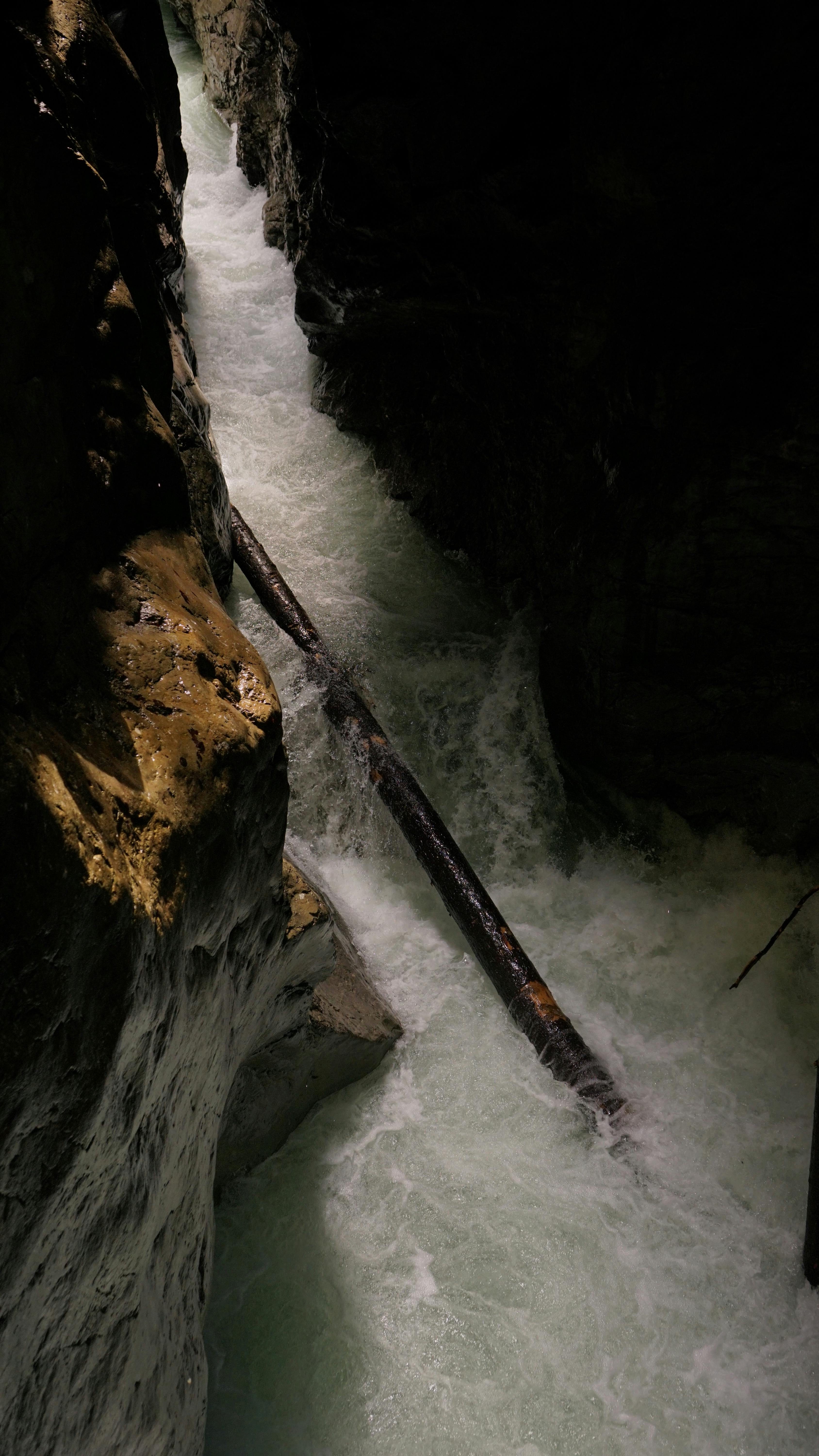 Pipe in Water in Cave · Free Stock Photo