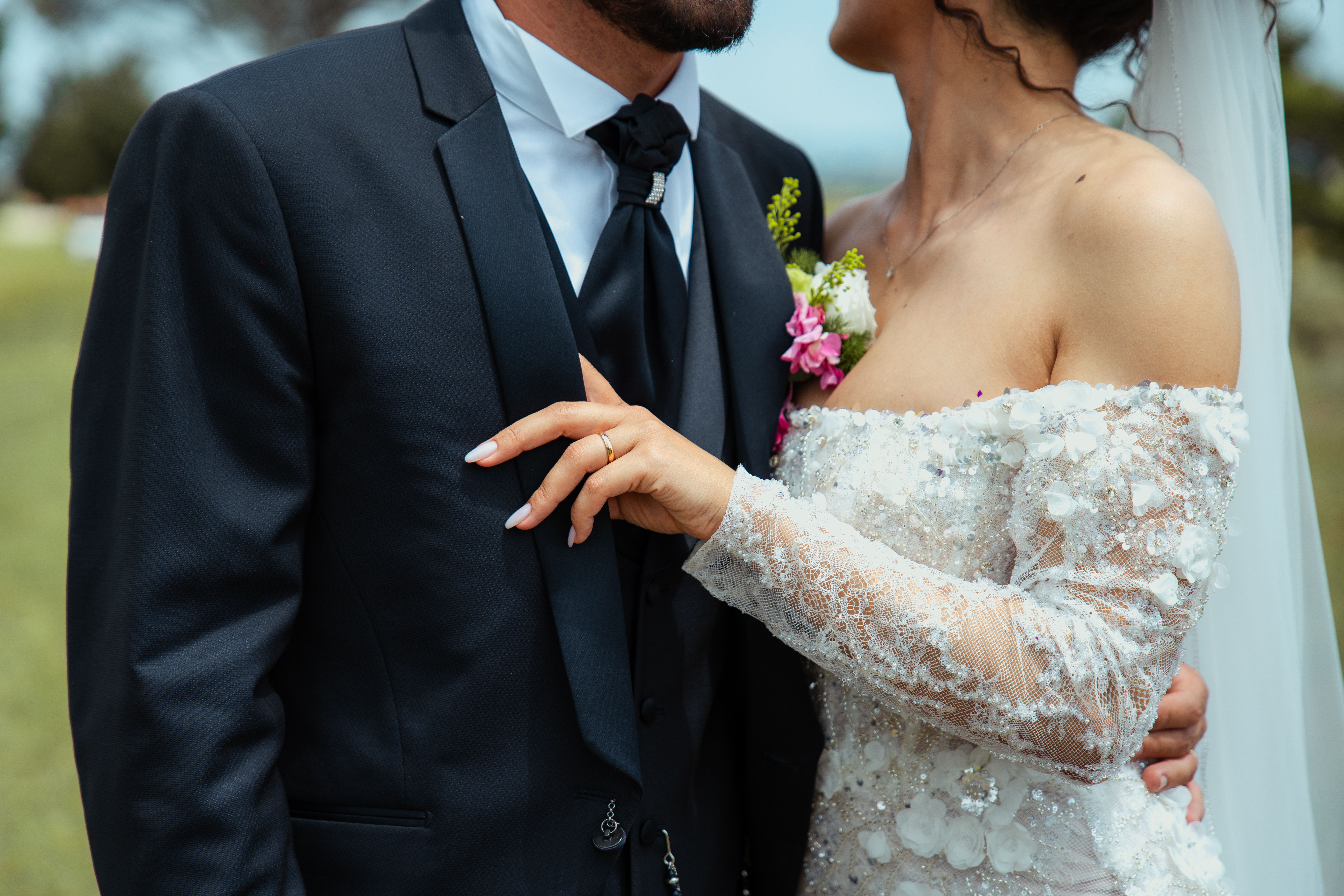 Foto de stock gratuita sobre abrazando, amor, brazo, conmovedor ...