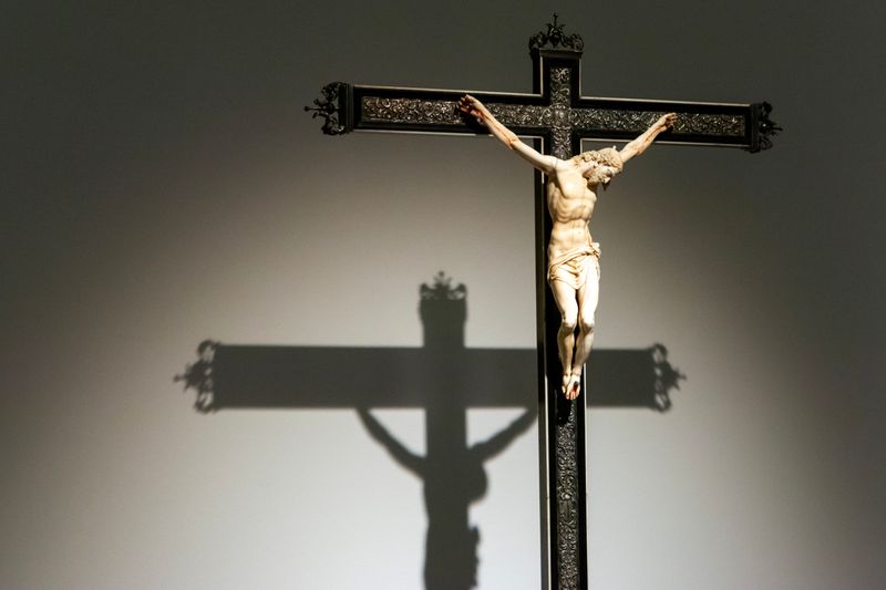 Crucifix Icon Photos, Download The BEST Free Crucifix Icon Stock Photos ...