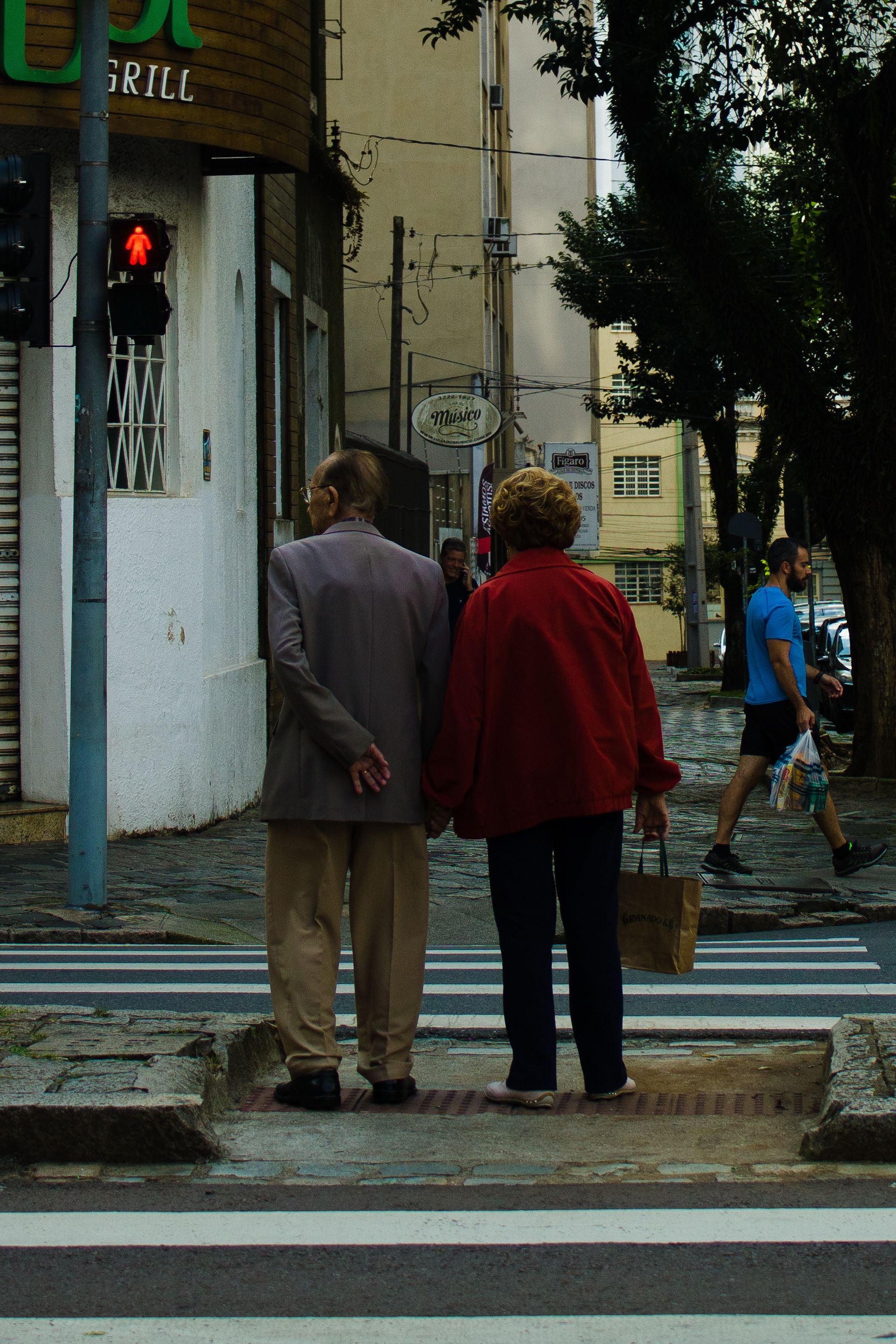 Awaiting Green Light Photos, Download The BEST Free Awaiting Green ...